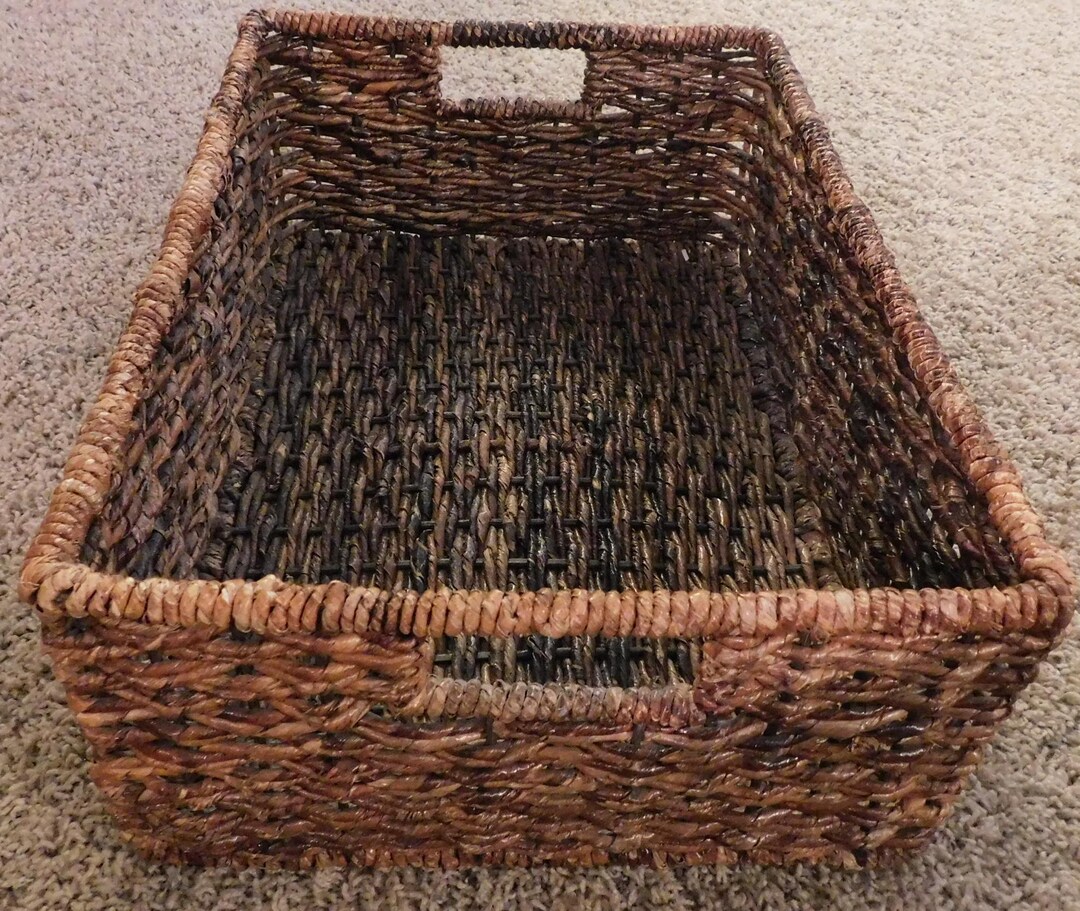 25-82 Vintage Longaberger Twisted Wicker Basket Handled Cut Outs Rectangle Storage Brown 17" X ...