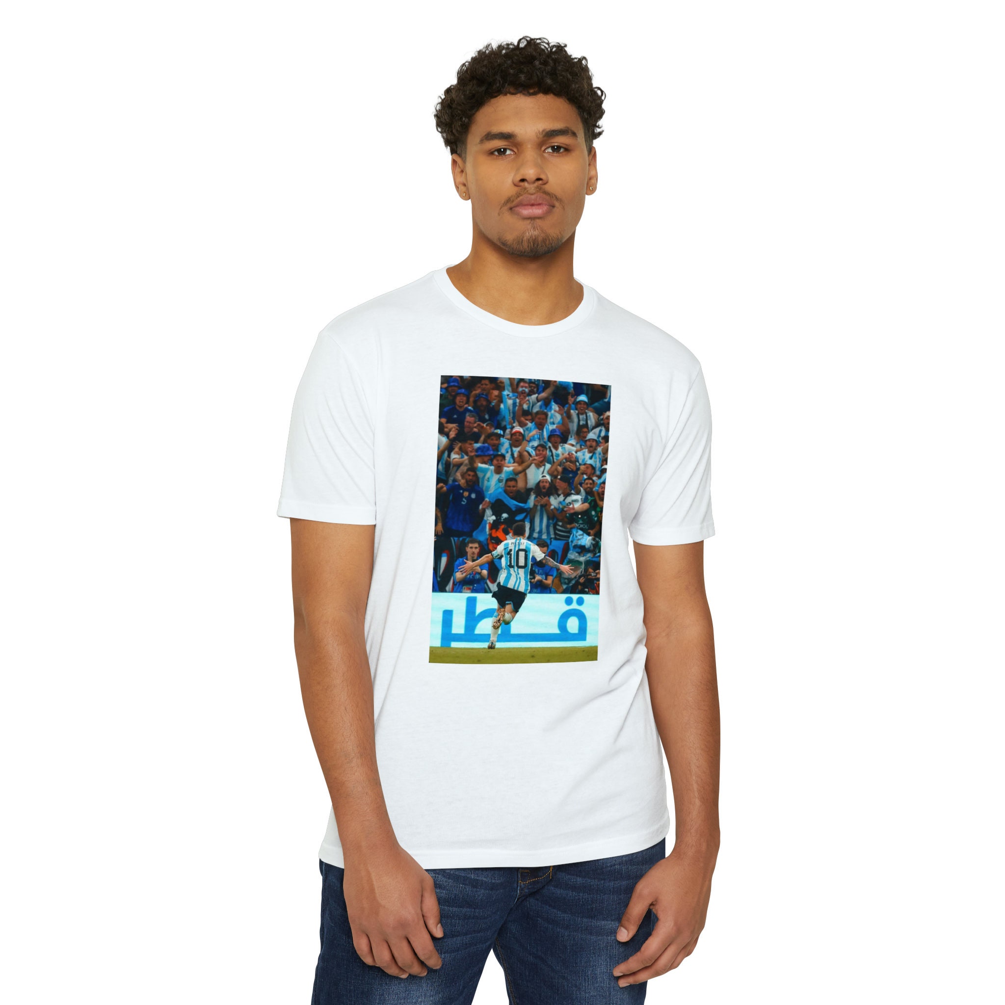 Lionel Messi Iconic World Cup Photo T-shirt - Etsy