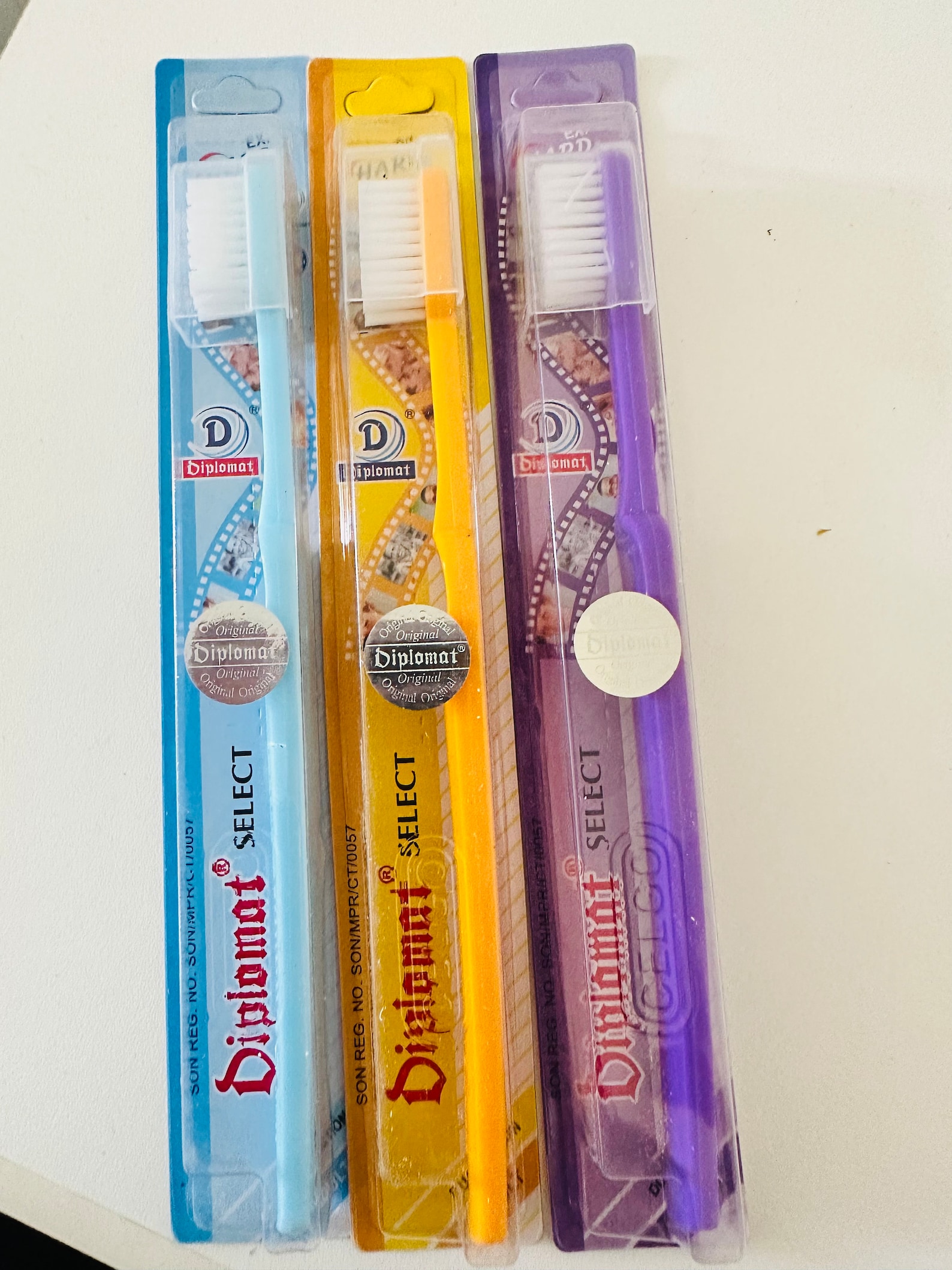 Diplomat Original Smokers Extra Hard Bristle Innovative Design ...