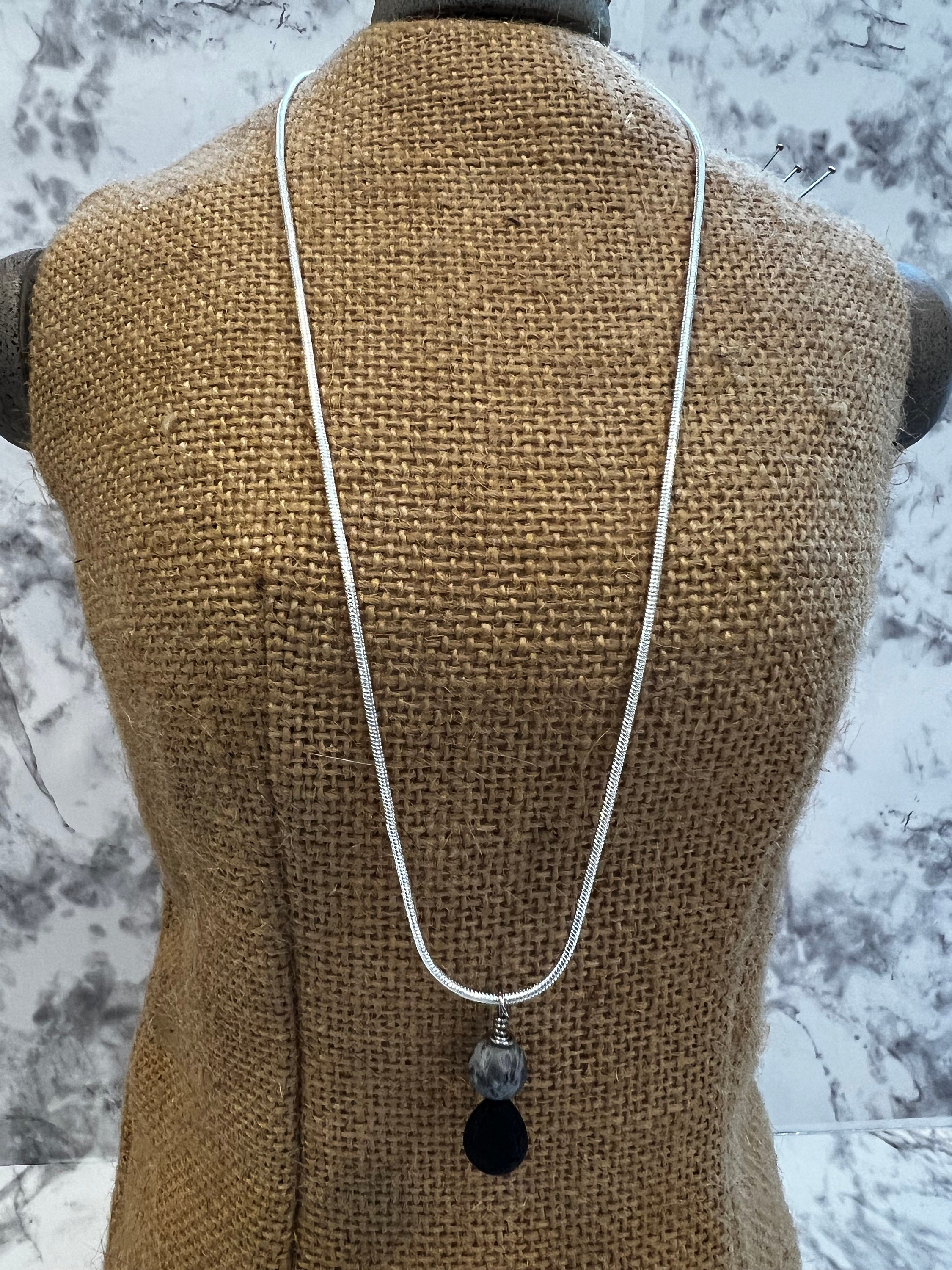Lava Rock Diffuser Necklace | Essential Oil Diffuser | Oil Diffusing ...