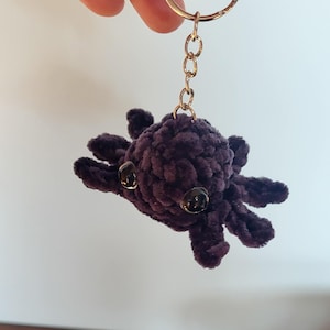 Pair of Handmade Crochet Spider Keychains, Halloween Keychain - Etsy