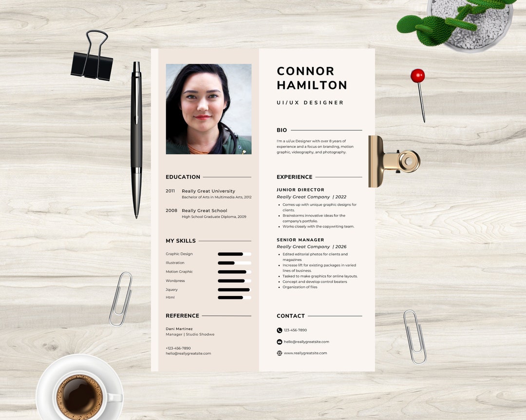 Professional UI/UX Resume Template Word || CV Template Professional ...