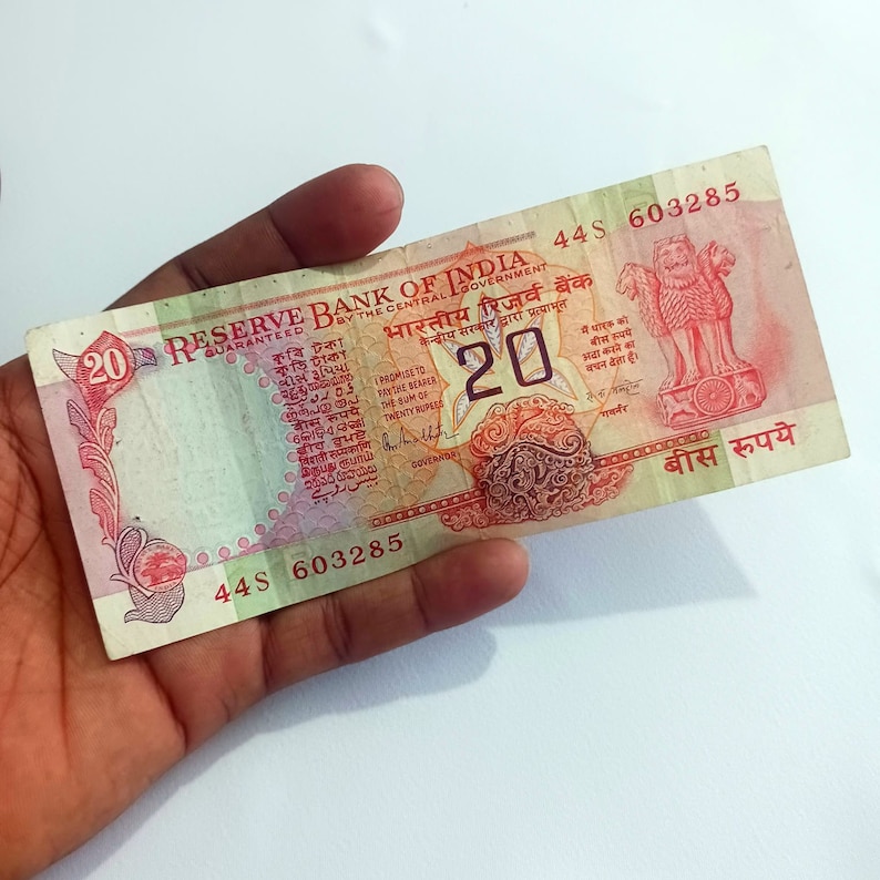 Indian 20 Rupees Note With Konarak Wheel Design - Serially Numbered UNC ...