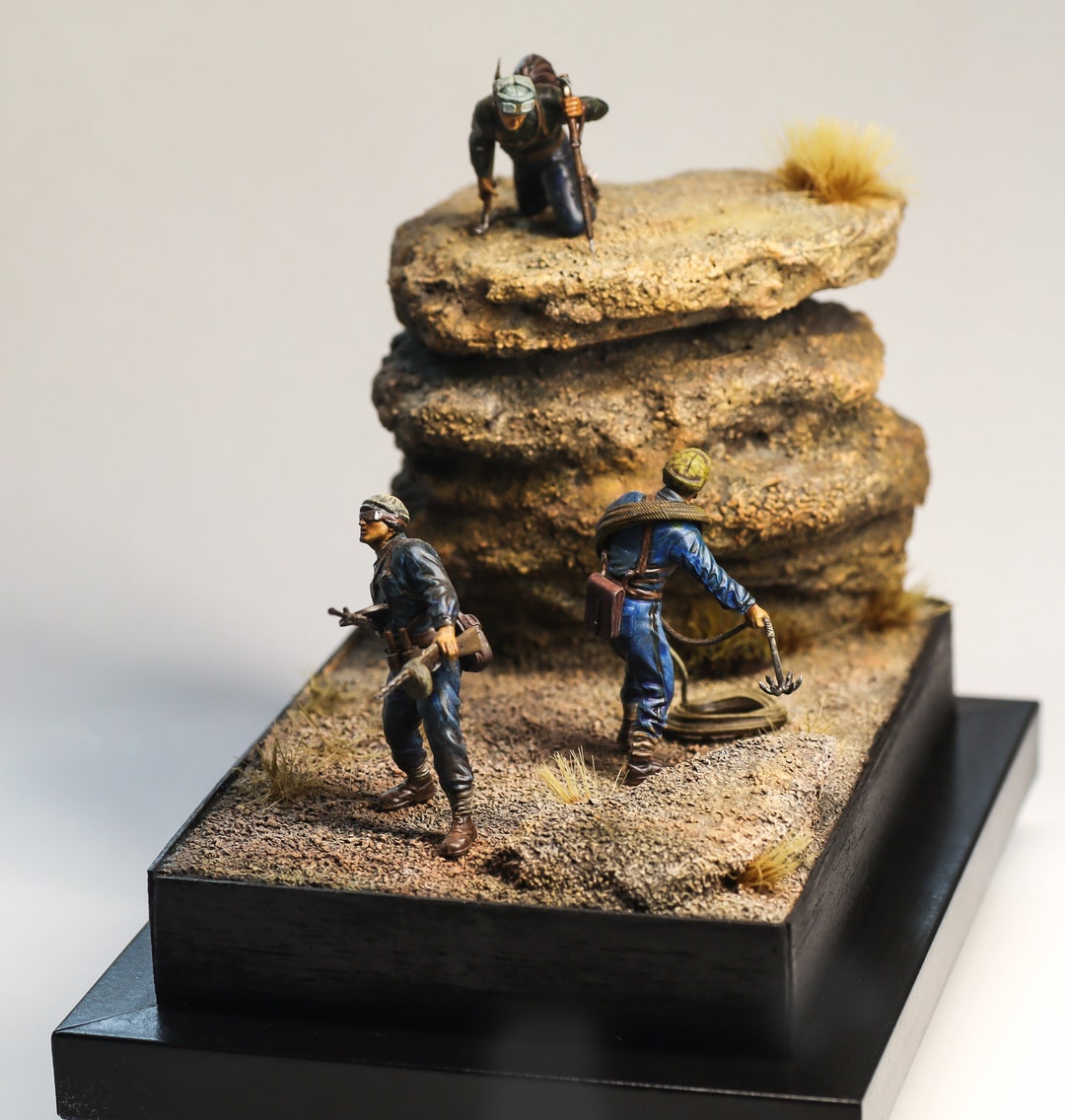 1/35 Scale Model Diorama Vignette Soviet Alpine / Mountain Troops WW2 ...