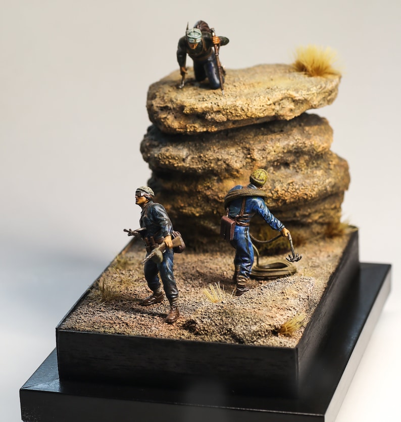 1/35 Scale Model Diorama Vignette Soviet Alpine / Mountain Troops WW2 ...