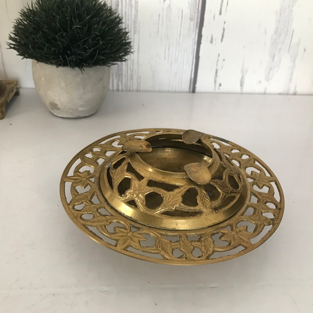 Rare Antique Brass Ashtray, Vintage Old Collectible Hand Crafted Brass ...