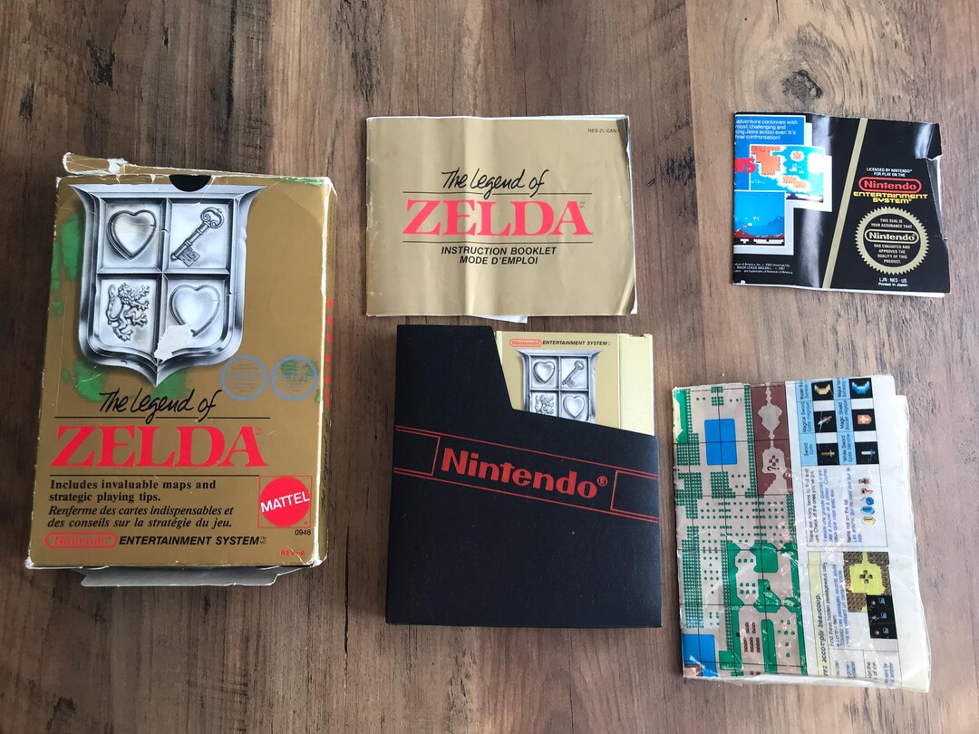 The Legend of Zelda 1987, Nintendo NES Complete in Box With Manual and ...
