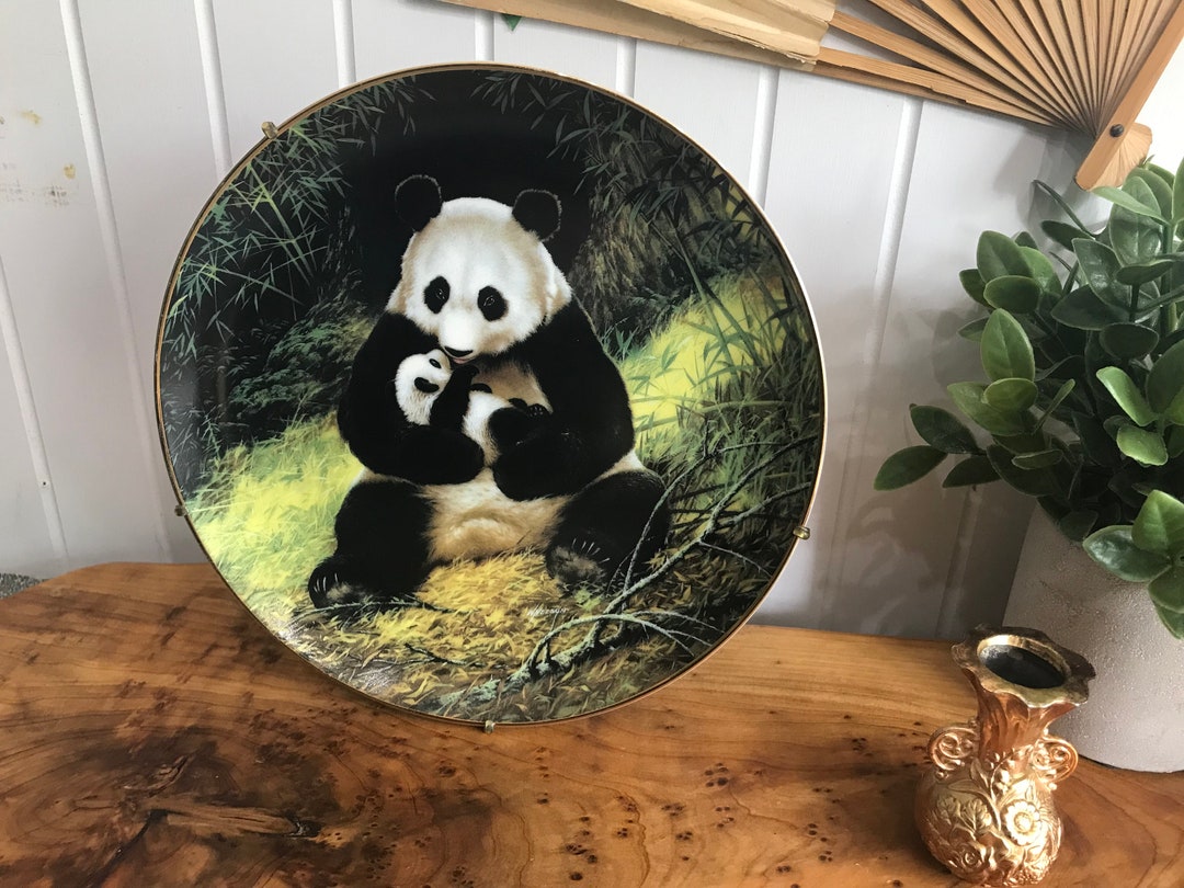 Collector Plate Will Nelson Endangered Species, the Panda Decorative ...