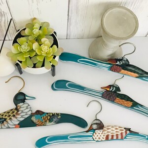 Vintage Wooden Duck Clothes Hanger Carved, Vintage Set of 4 Wooden Duck ...