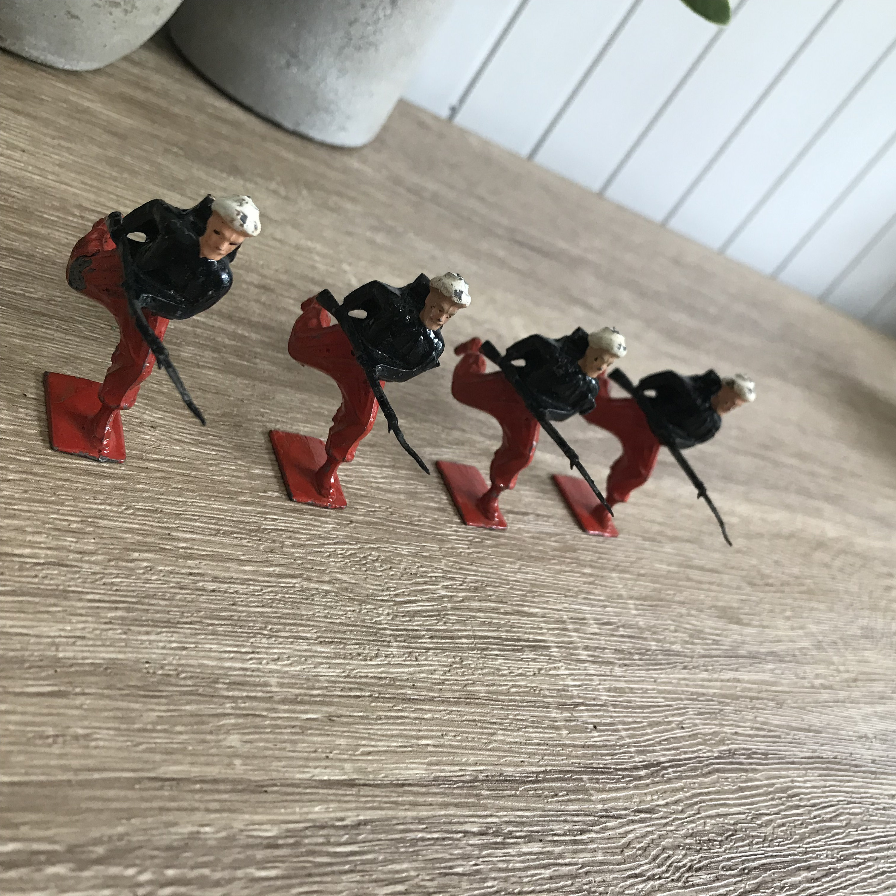 Vintage Lead Soldiers Toy, Persian Lead Soldiers Britains LTD ...