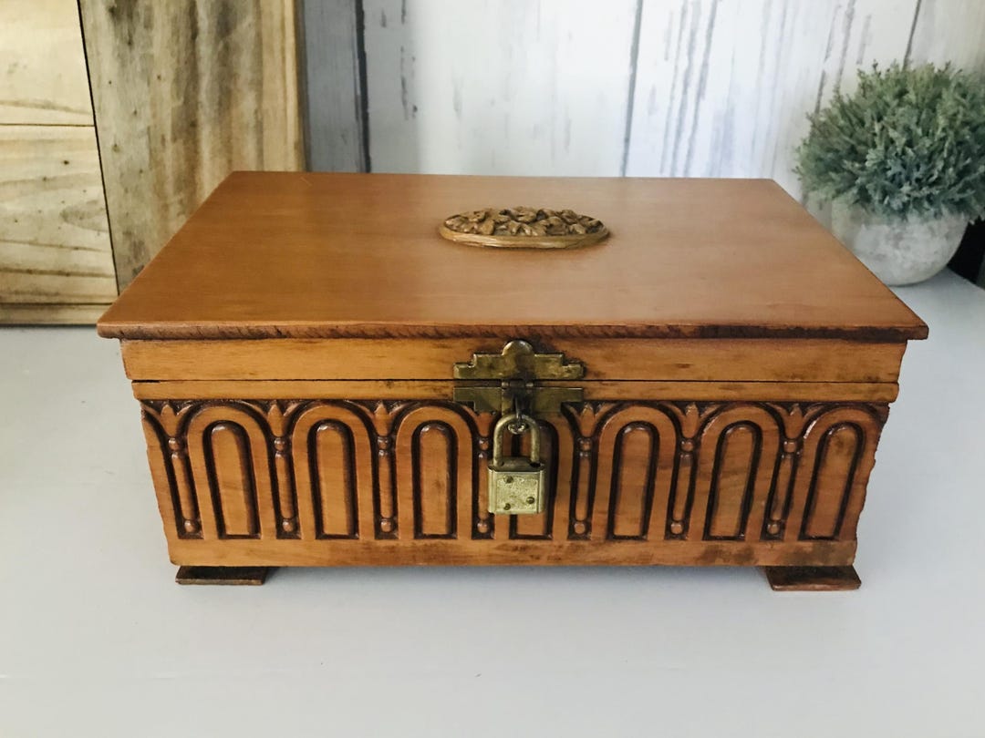 Vintage Art Deco Trinket Box, Hand Carved Arches Flower Box, Wooden ...