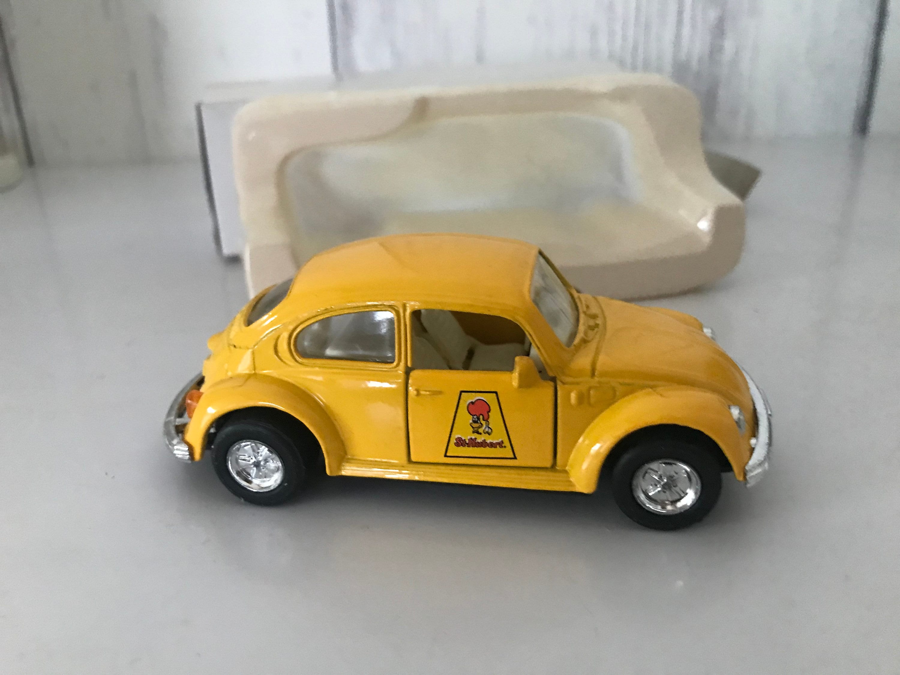 St Hubert Chicken Restaurent Volkswagen Yellow Beetle Diecast 1:34 ...