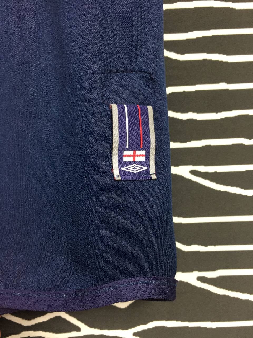 Vtg Umbro England 2002 Reversible Three Lions Michael Owen Jersey ...