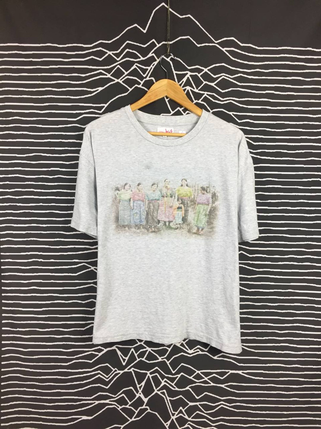 TITICACA Japanese Brand Family Portrait Graphic Tee / Outdoor - Etsy