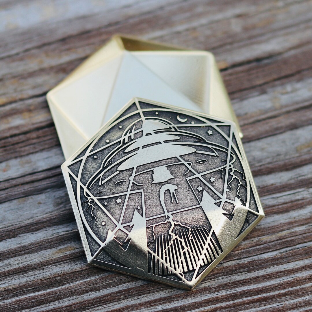 Alien Abduction Coin Challenge Coin, Haptic, Fidget Toys, Coins ...