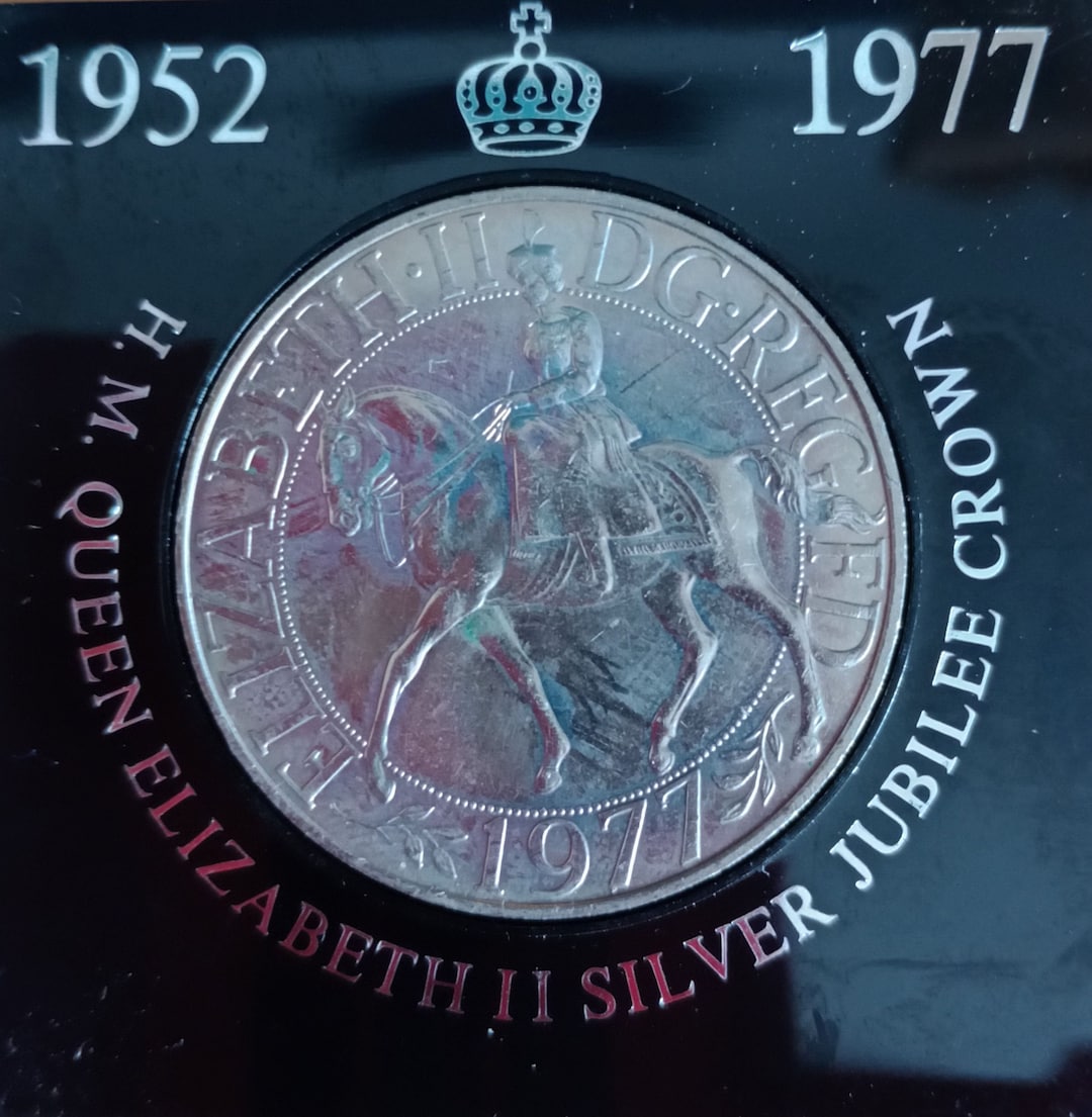1977 Crown Coin H.M. Queens Elizabeth II Silver Jubilee - Etsy UK