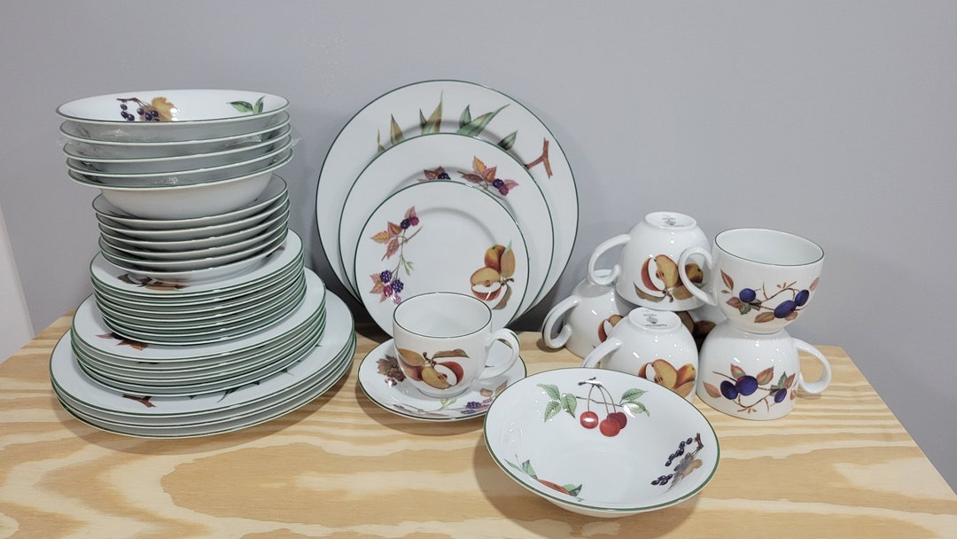 Royal Worcester Evesham Vale Dinnerware Set - PICK - Etsy