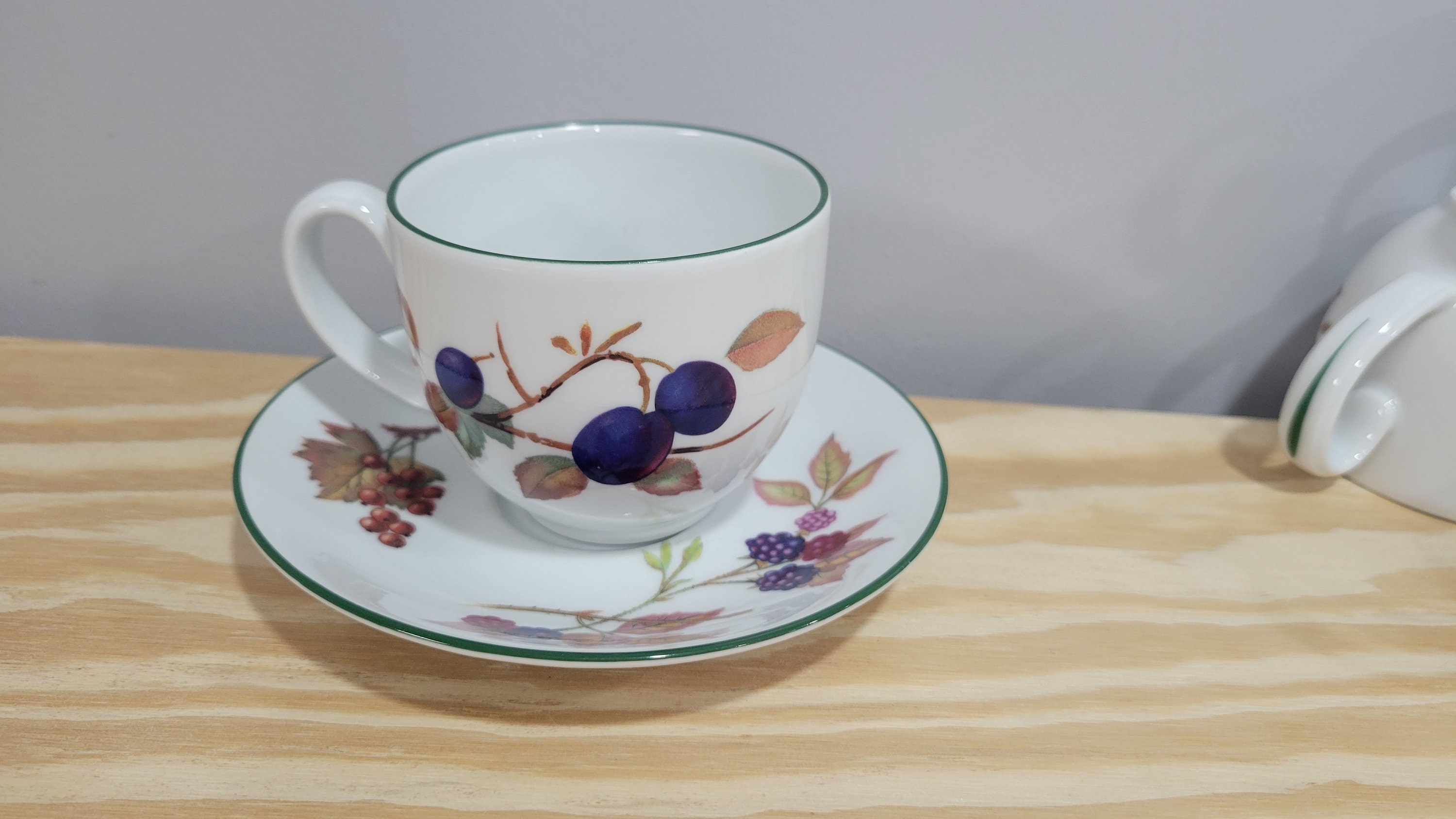 Royal Worcester Evesham Vale Dinnerware Set - Etsy