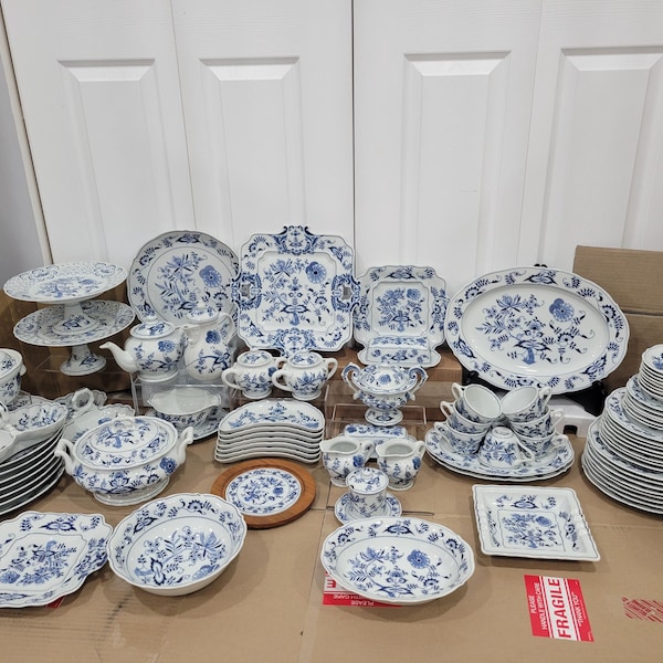 Blue Onion Japan Plates - Etsy