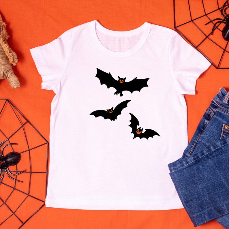 Halloween Bats Svg, Flying Bats Svg, Spooky Bats Svg, Halloween Bats ...