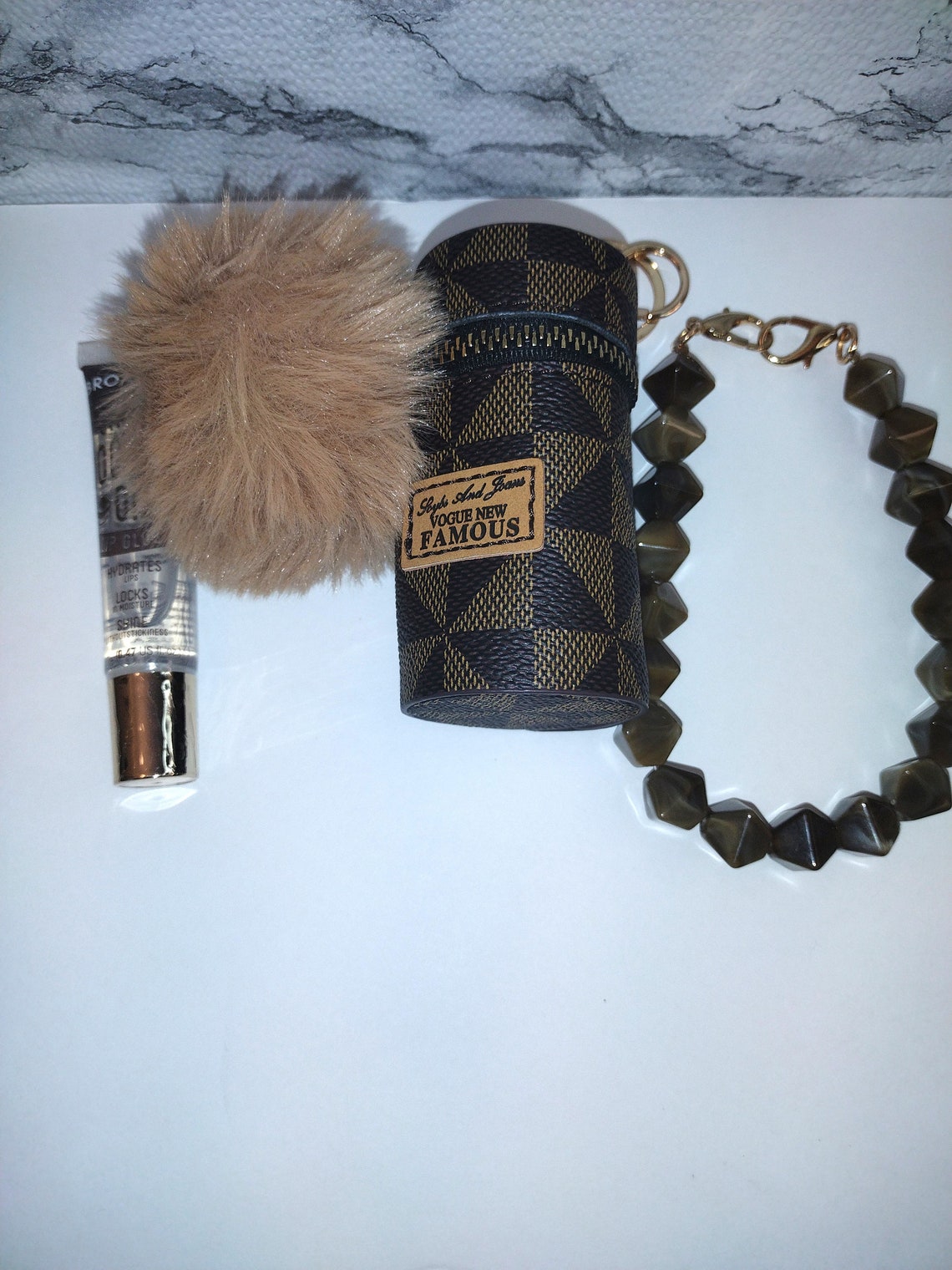 Luxury Windmill Bucket Lipstick Holder Keychain Great Gift Pom Pom Keychain Wristlet Purse Chain ...