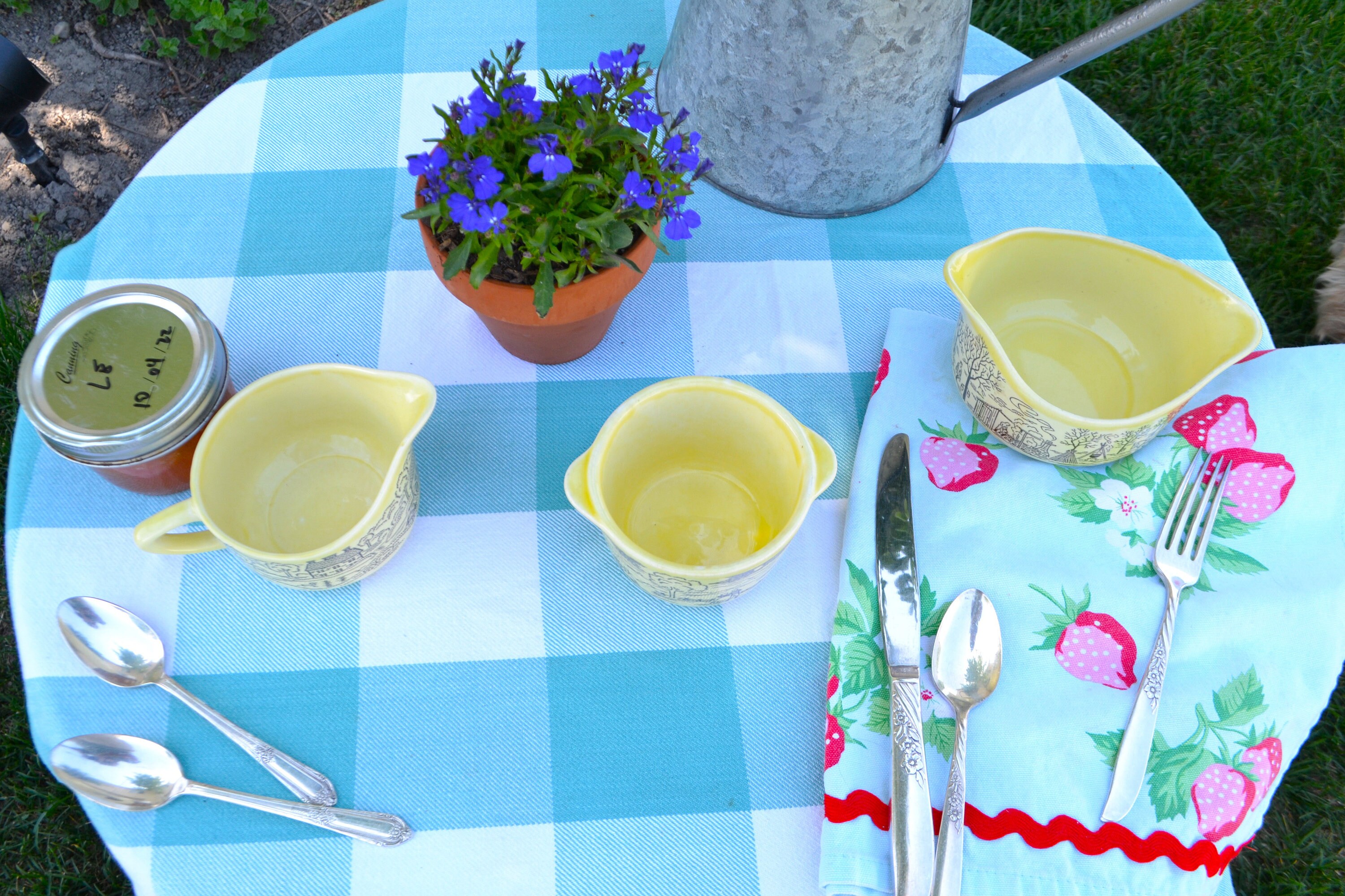 1950's Vintage Buck Farms Bowl and Creamer Set - Etsy