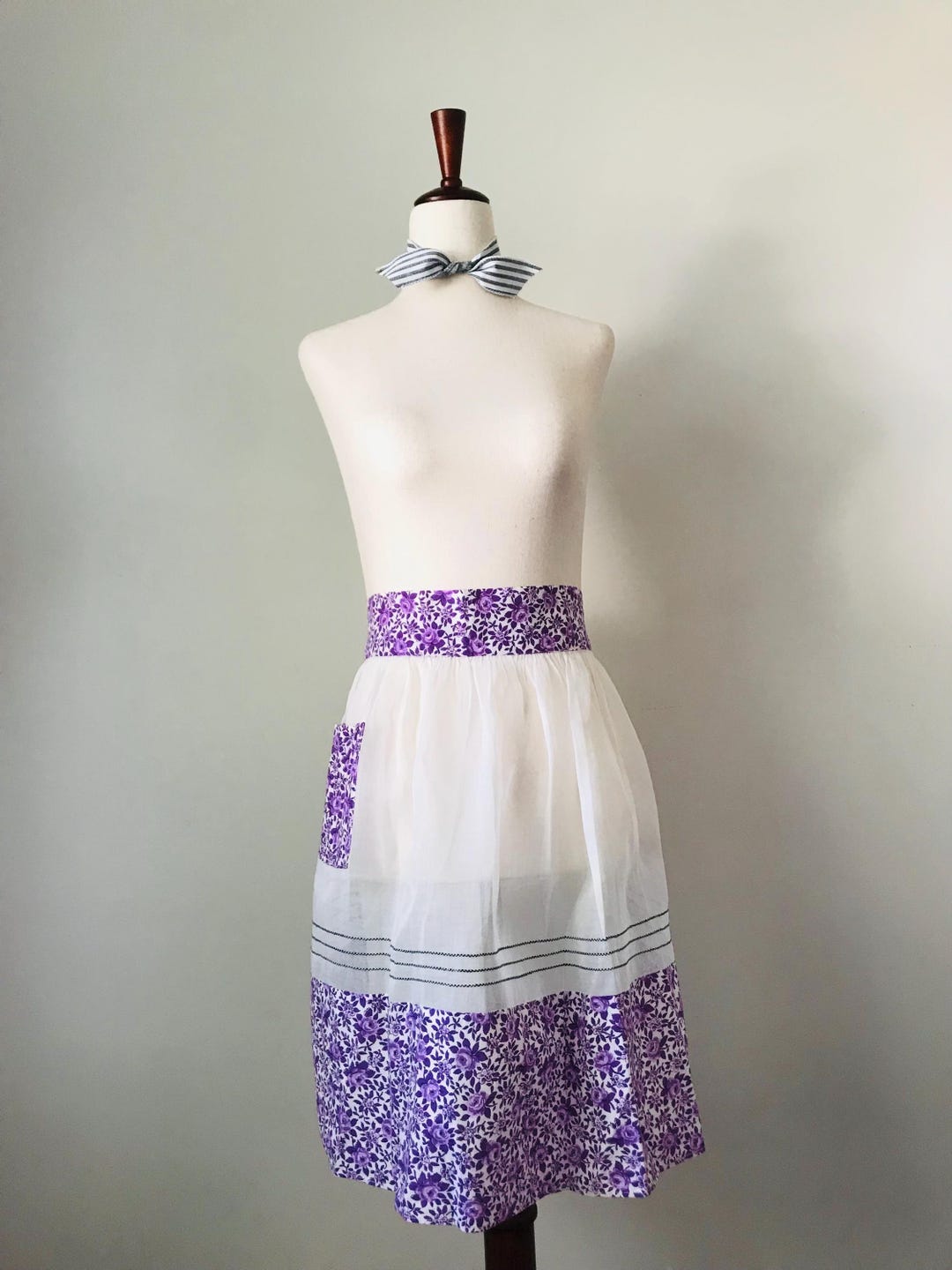 Lavender 1960’s Floral Organza Vintage Apron - Etsy