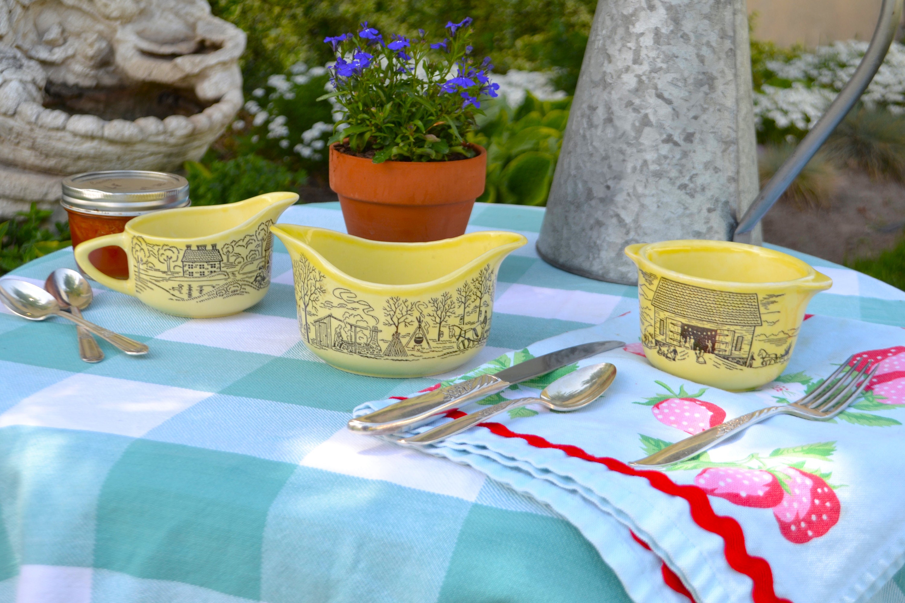 1950's Vintage Buck Farms Bowl and Creamer Set - Etsy