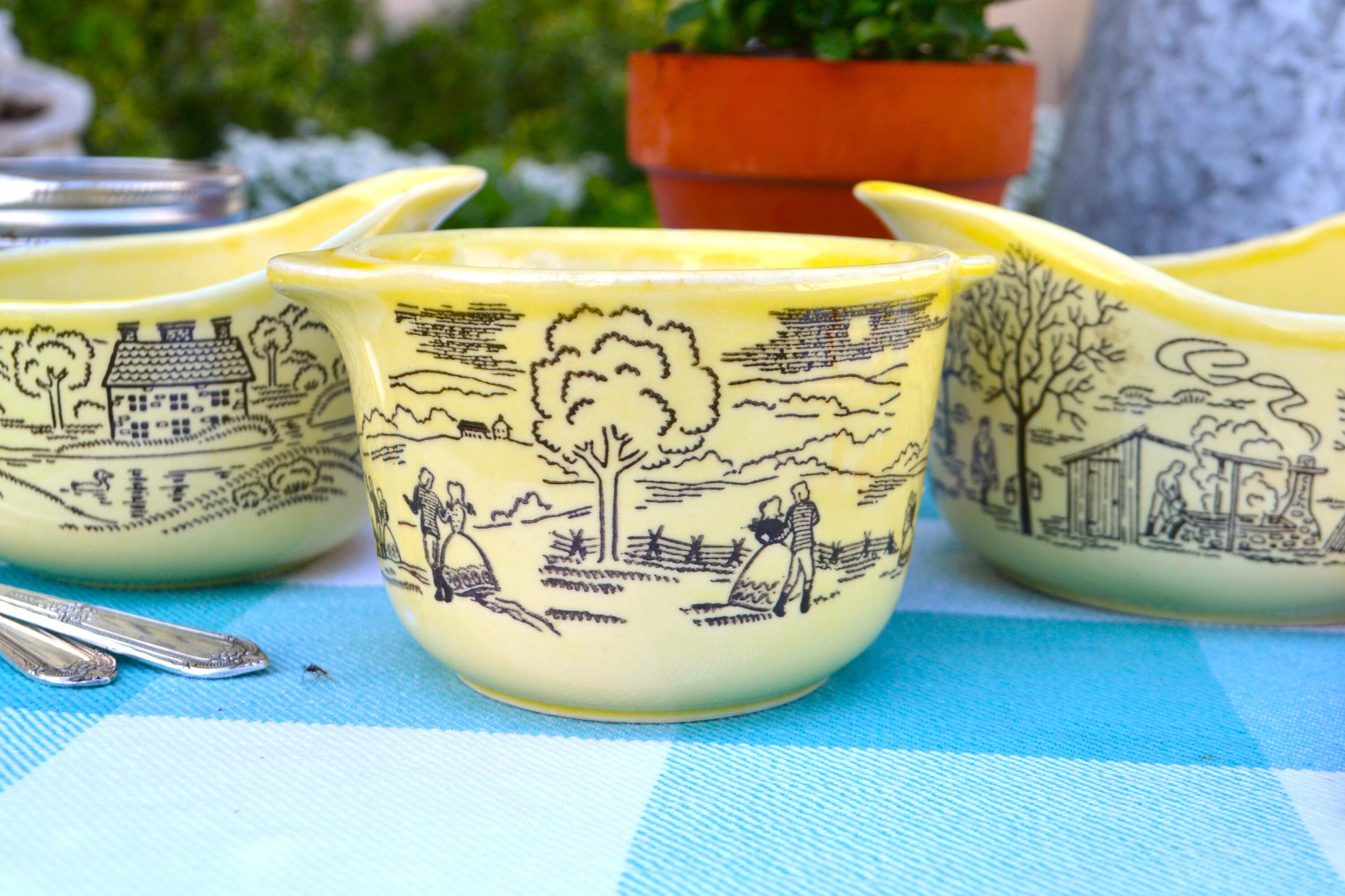 1950's Vintage Buck Farms Bowl and Creamer Set - Etsy