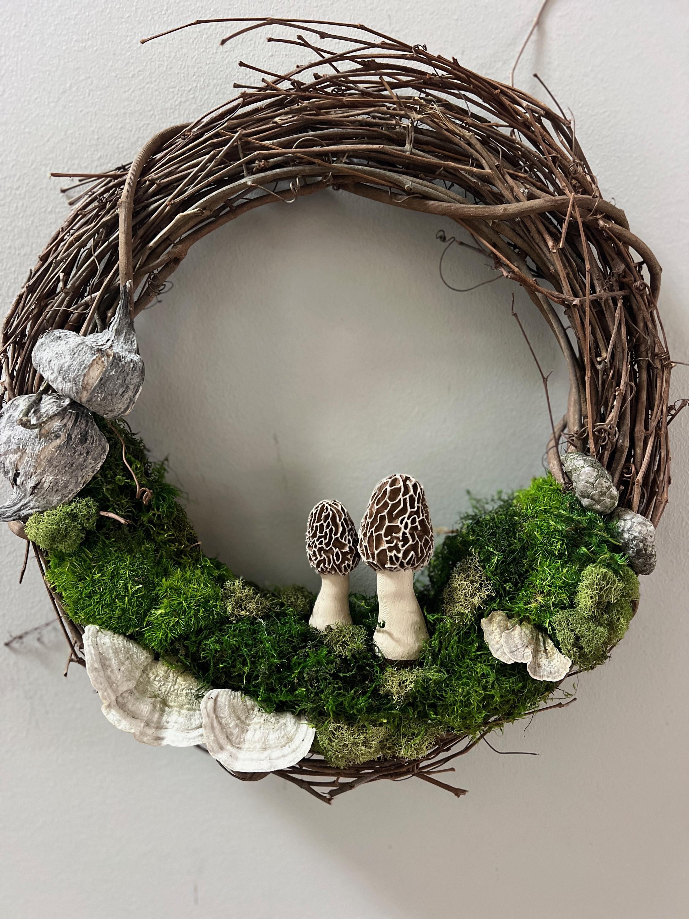 Morel Mushroom 14" Wreath, Moss, Living Wall Art, Terrarium, Forest ...