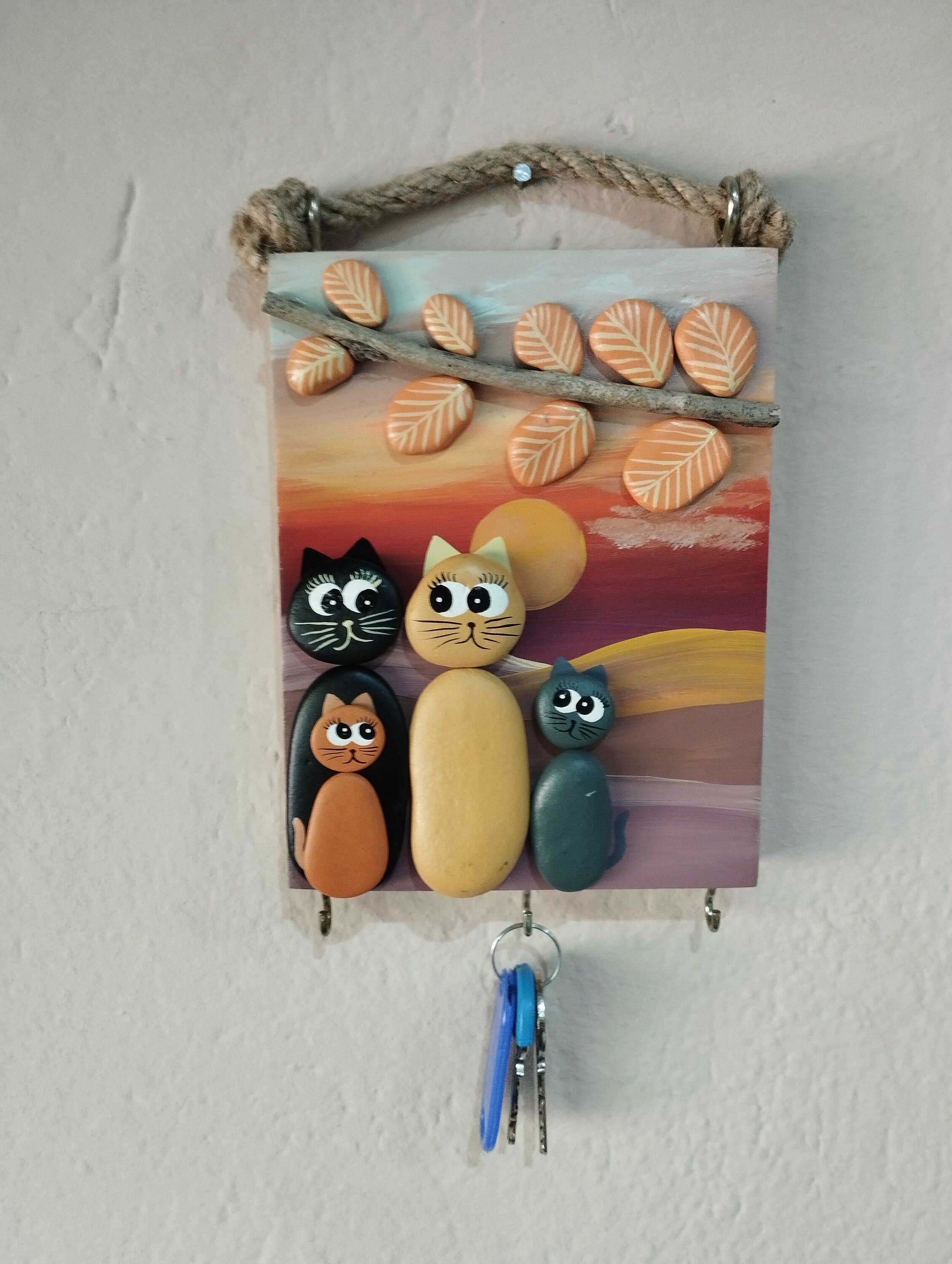 Pebble Art Picture and Wall Key Holder Cat Family of 4, Hand Paint ...