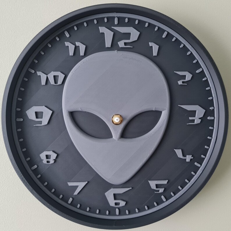 Grey Alien Head Wall Clock - Dodge Designs 3D Print - Etsy
