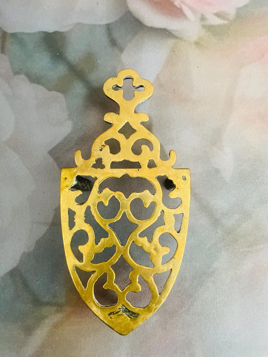 Gold Trivet Cast Iron Vintage Modern Farmhouse Kitchen Scroll Design - Etsy