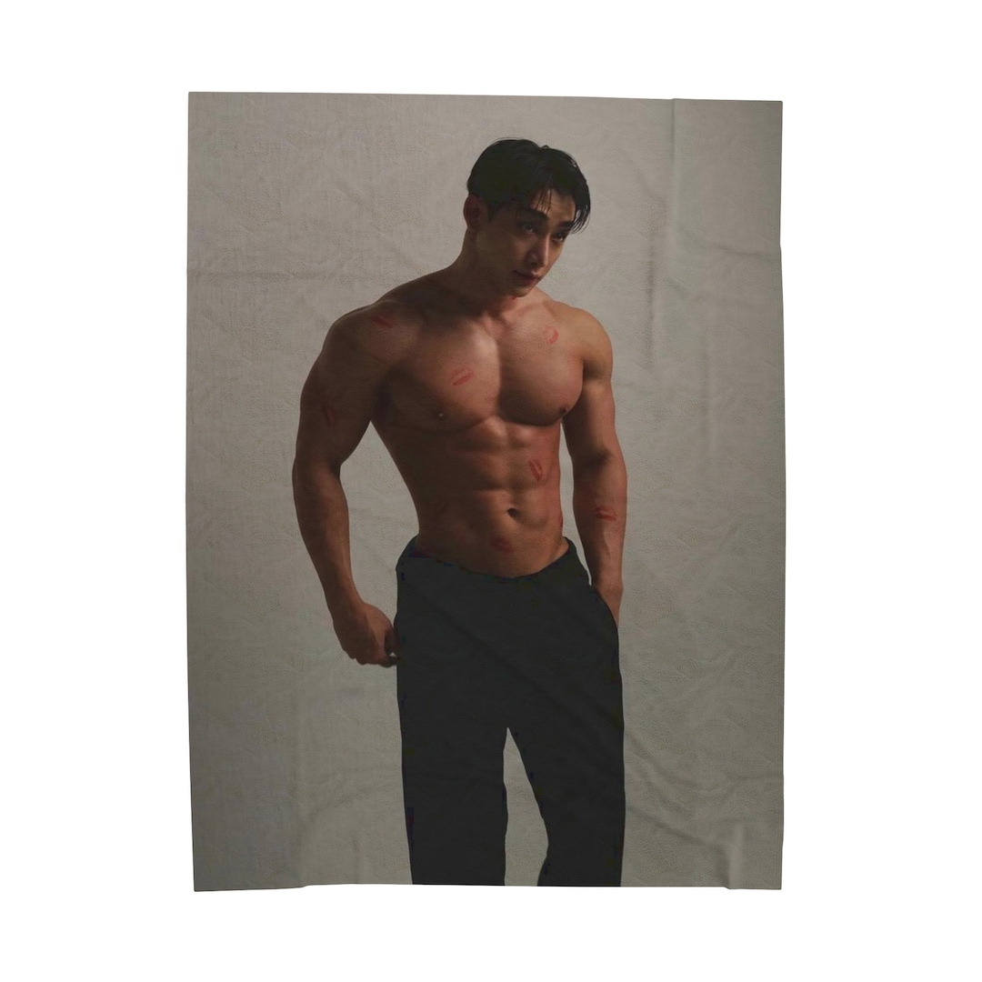 Wonho Plush Blanket Wonho Abs Photo Blanket Custom Gift for - Etsy