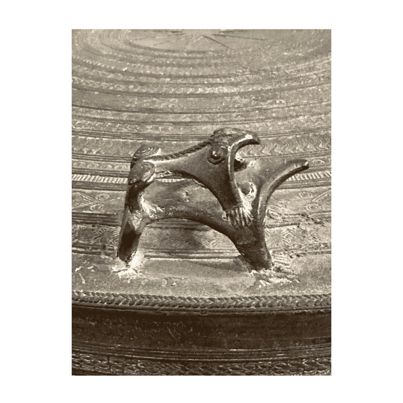 19th Century Southeast Asian Bronze Rain Drum or Moko Drum - Etsy