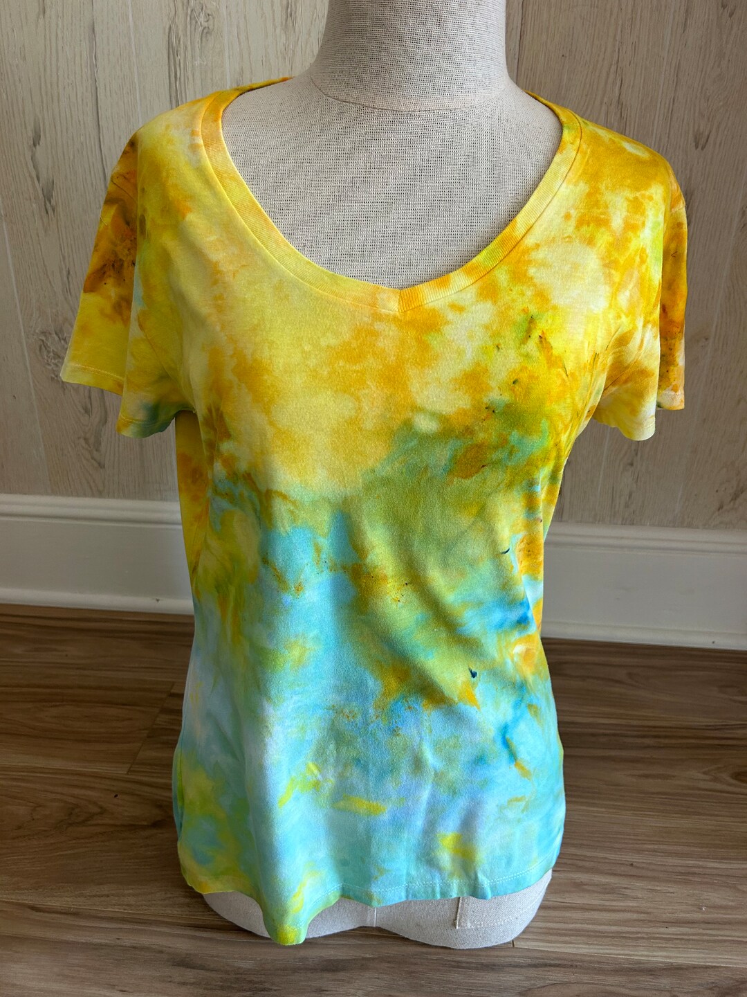 Women Tie Dye T-shirt, Blue Yellow Hand-made Clothes, Painted Clothes ...