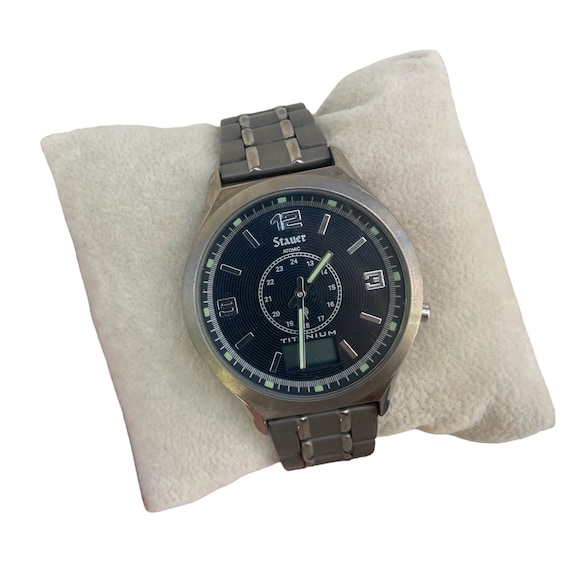 Strauer Titanium Atomic Watch 15442: radio controlled… - Gem