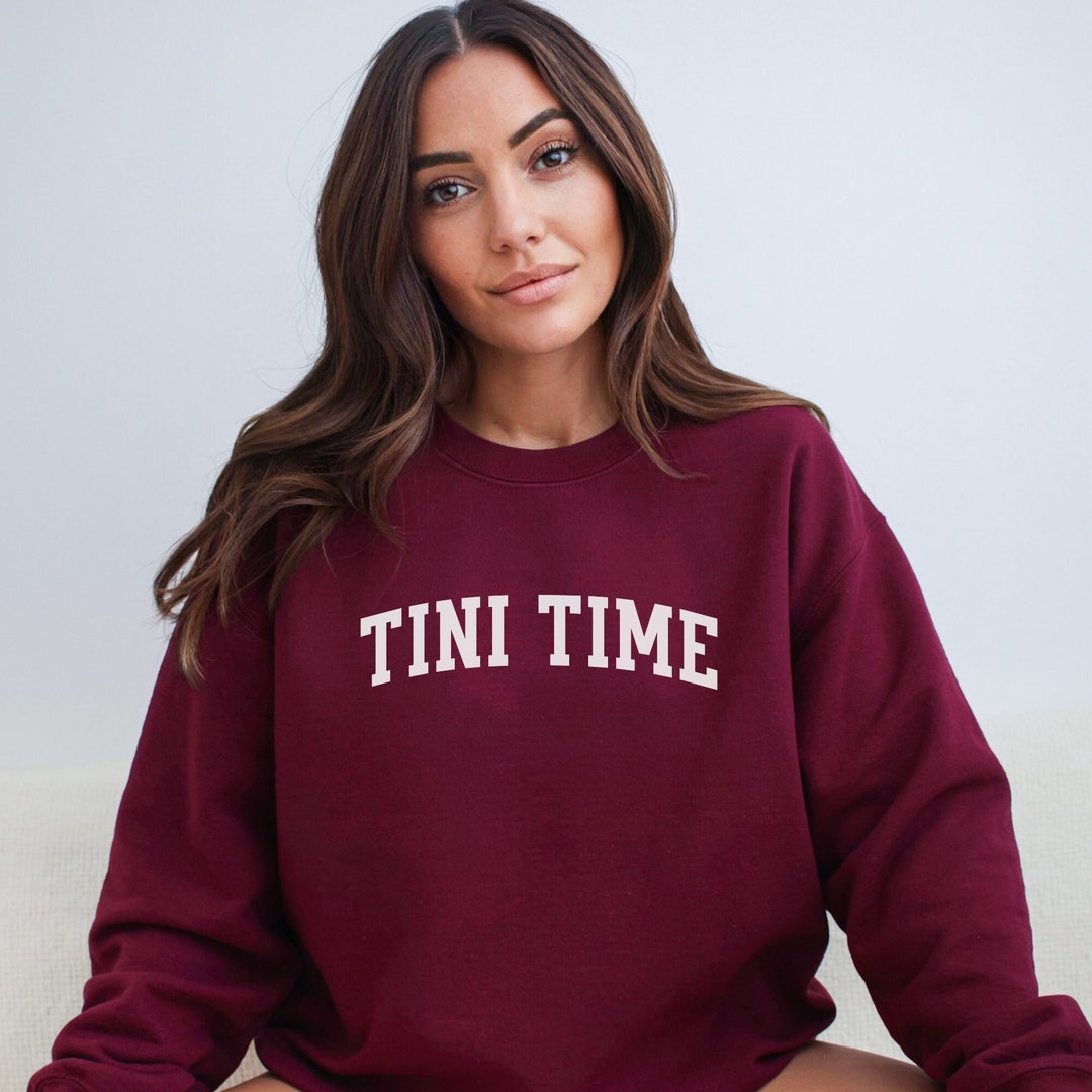 Tini Time Sweatshirt Perfect Gift for Martini Lover, Cocktail Print ...