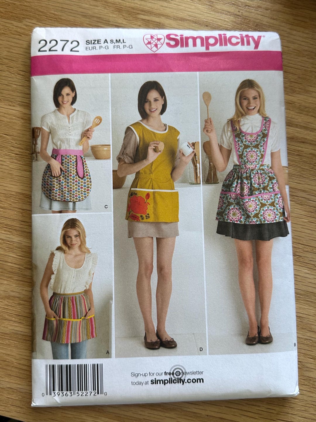 Apron Sewing Pattern for Women, Apron Sewing Pattern, Simplicity 2272 ...