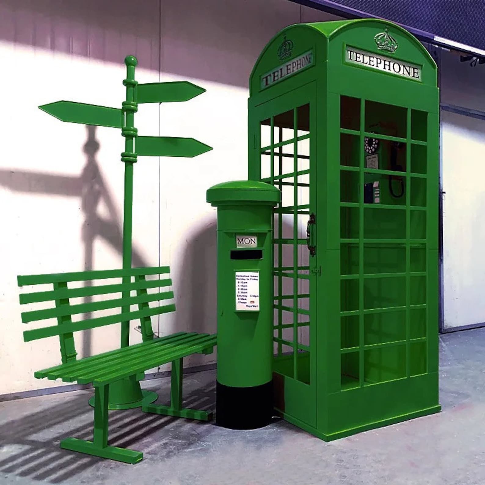 Pink Telephone Photo Booth Salon Photo Decoration Metal Telephone Booth ...