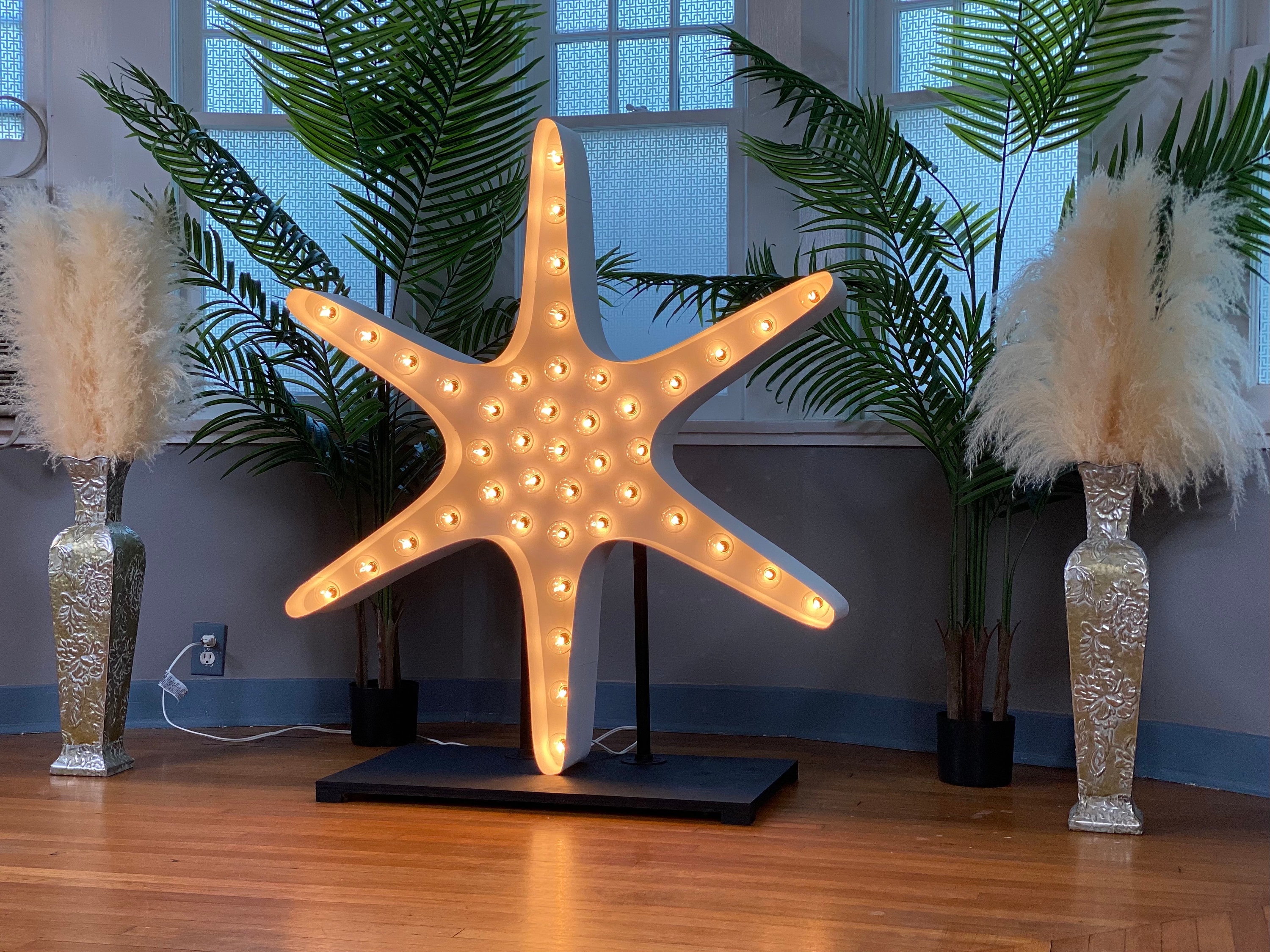 Giant Light up Star 4ft Tall | Custom Marquee Sign | Outdoor Christmas ...