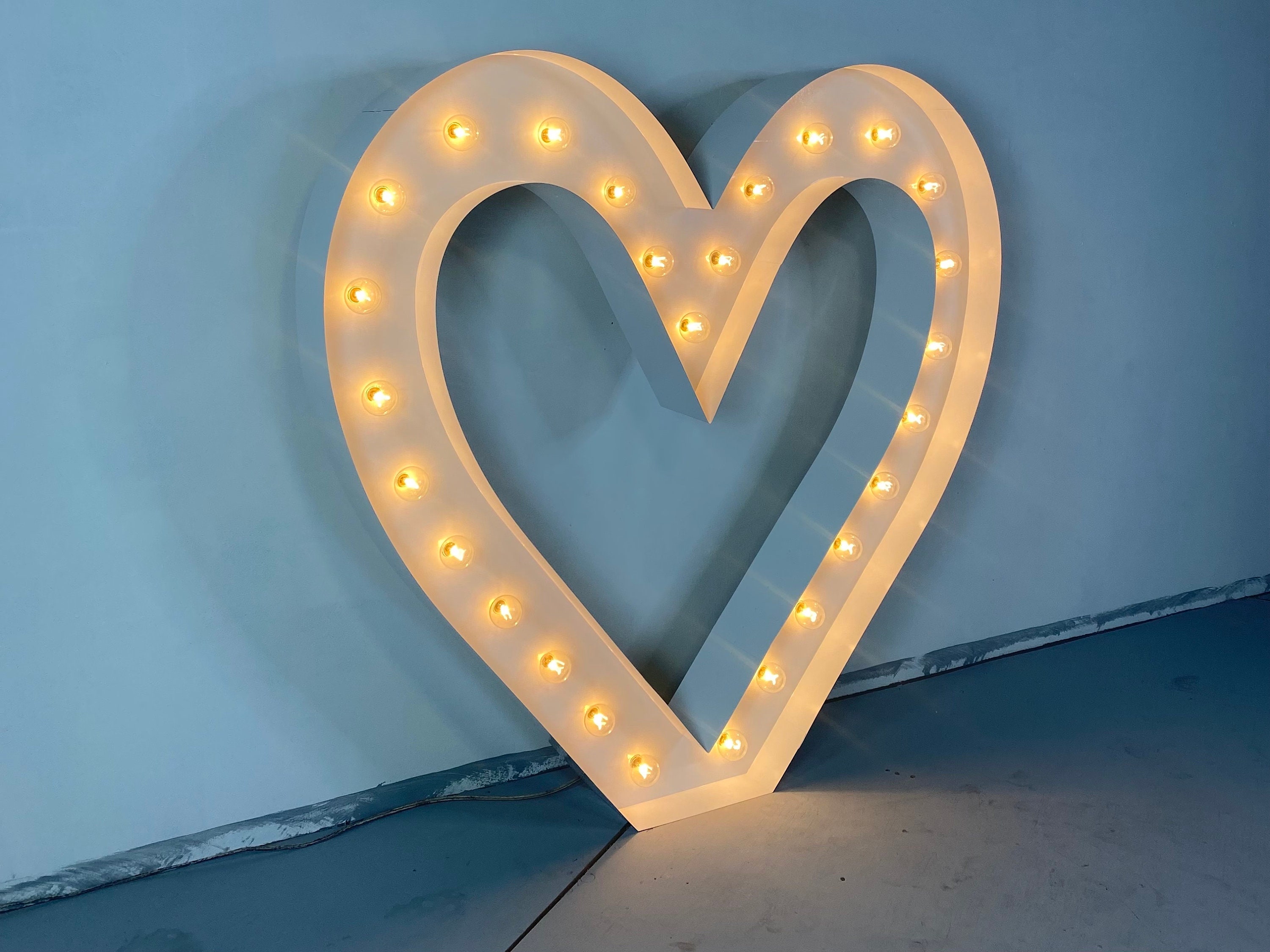 Large Marquee Heart 4ft Tall Marquee Heart Shape Symbol Light up ...