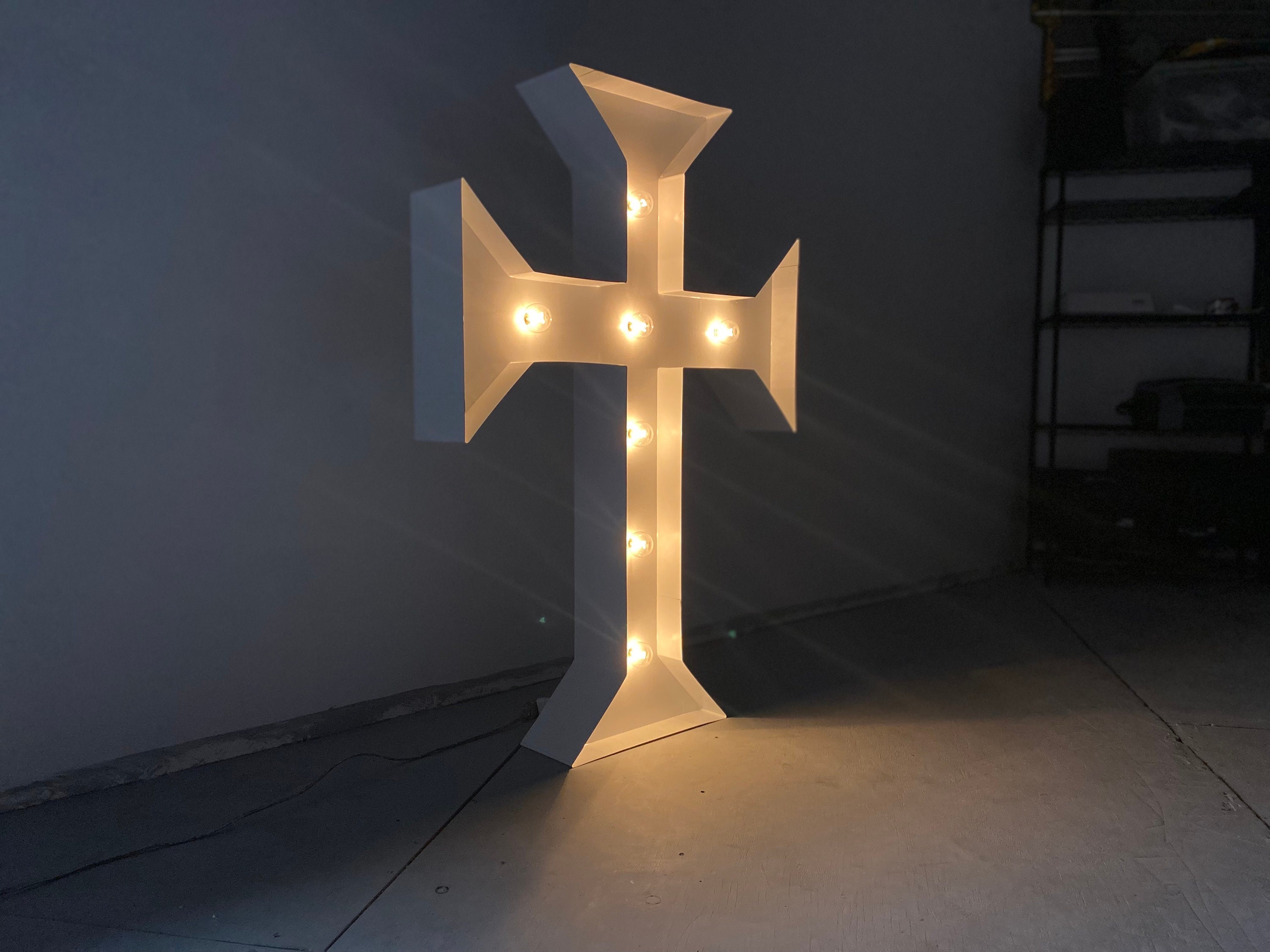 Large Lighted Cross 4ft 5ft Tall | Christmas Cross | Outdoor Christmas ...