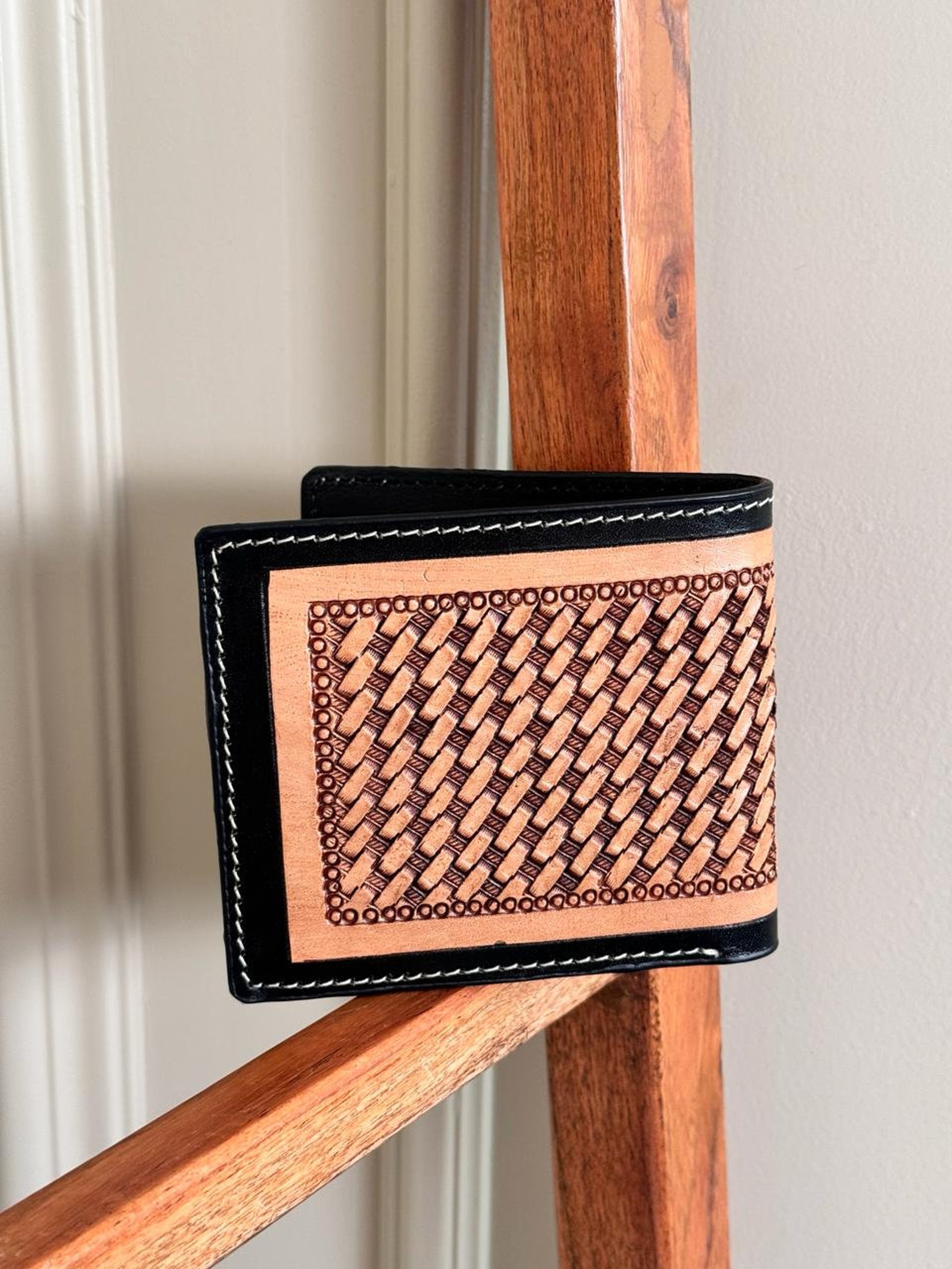Tooled Leather Wallet Western Style Men Wallet Horse Carved Bifold ...