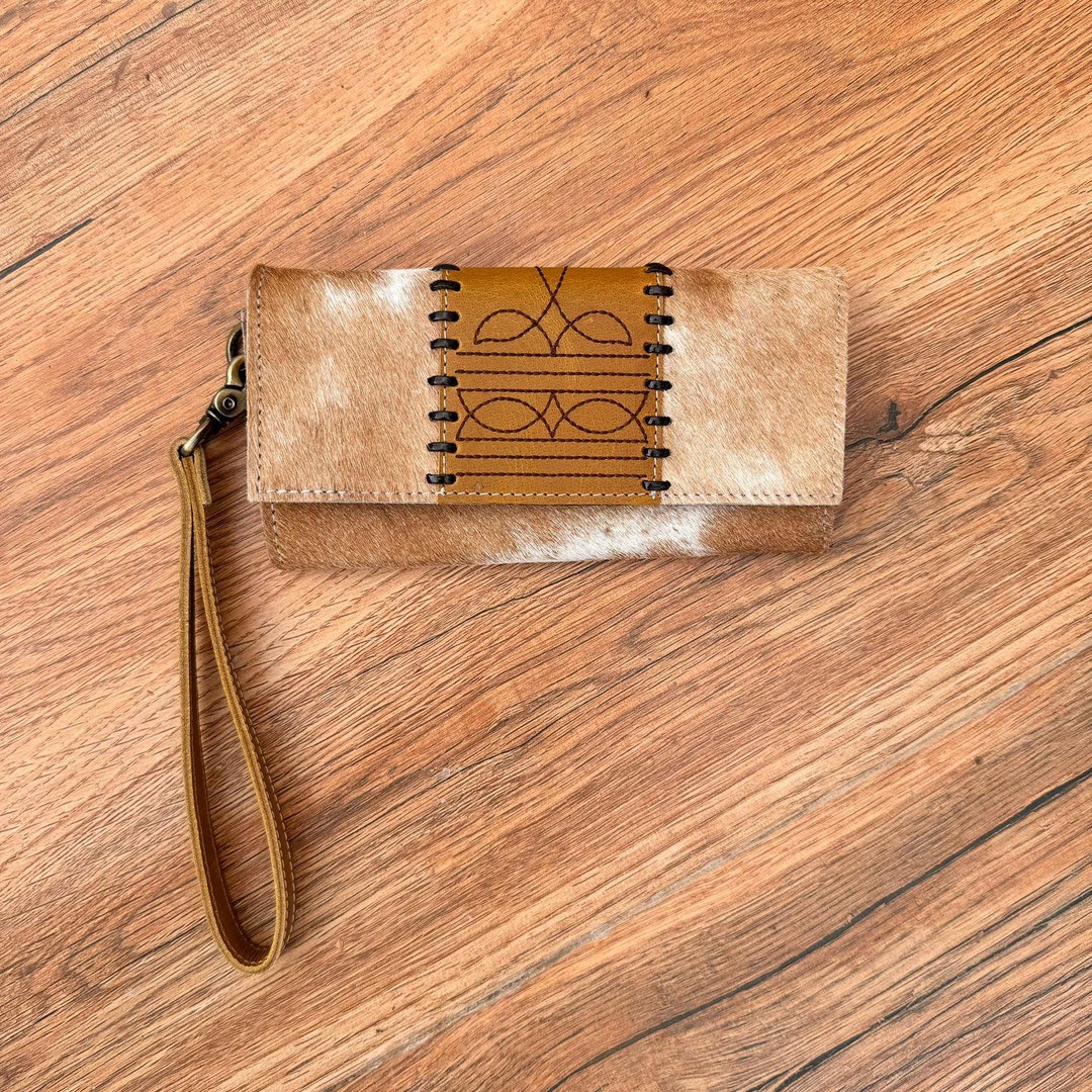 Western Boot Stitch Cowhide Fur Wallets Boho Chic Style Wristlet Wallet ...