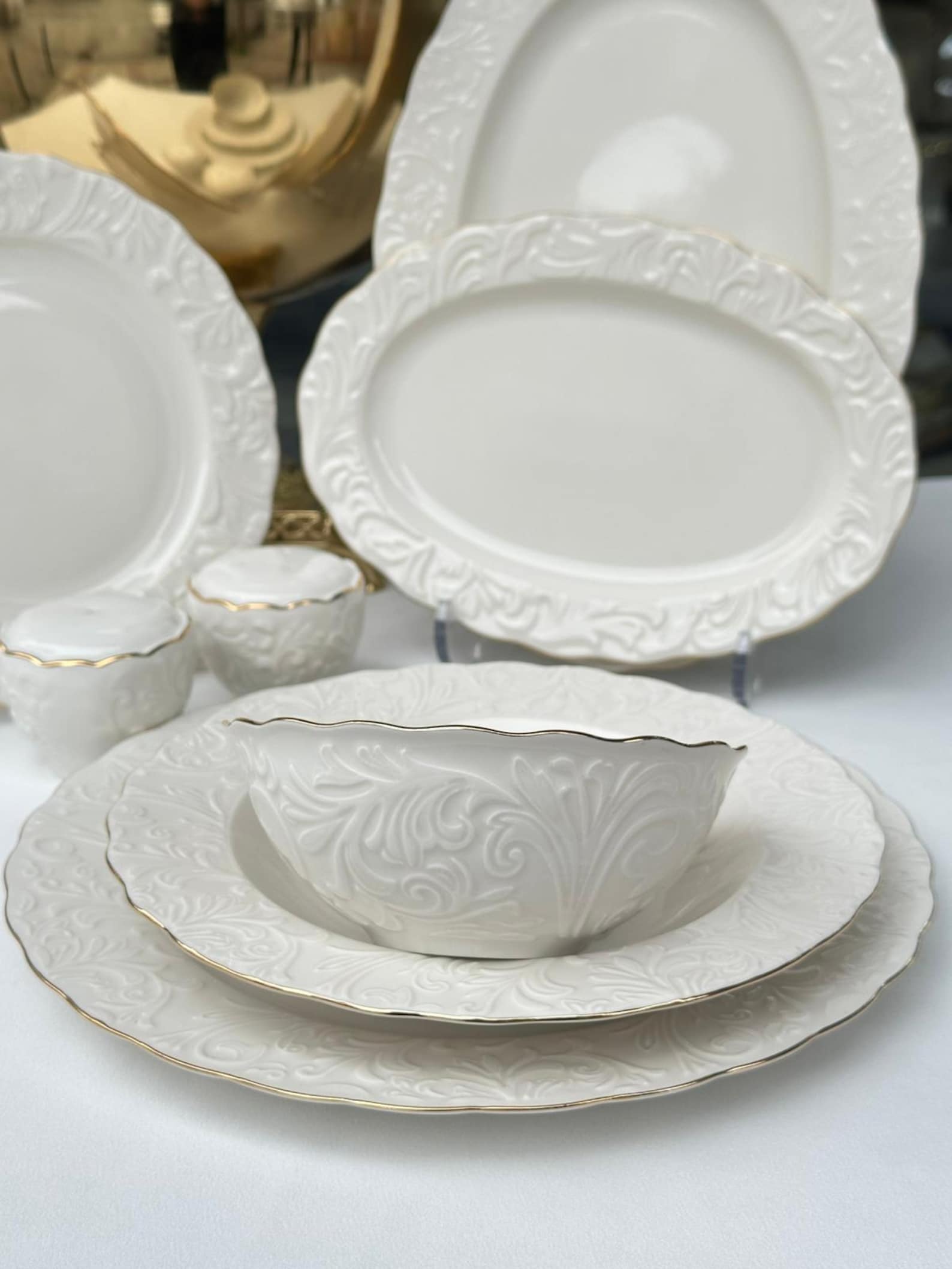 Elegant White Embossed Dinnerware Set | 6 Person 28 Pcs Porcelain ...