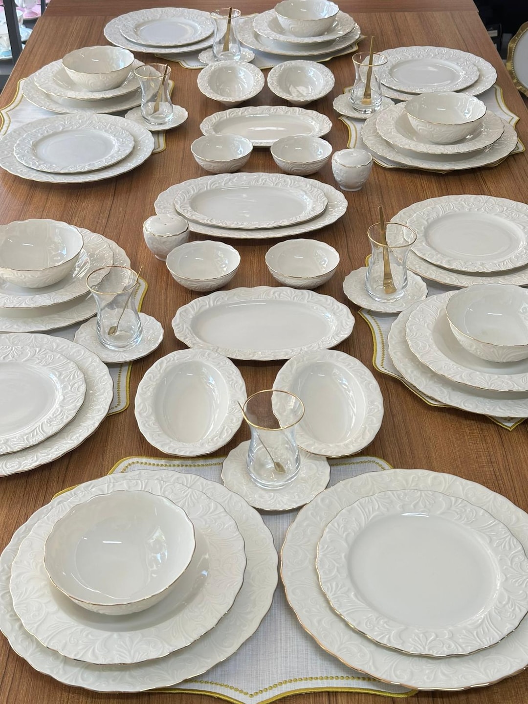 68 Piece Rose Dinnerware & Breakfast Set for 6 | Embossed Porcelain ...
