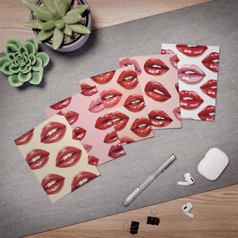 Girly Lipstick Seamless Patterns - Digital Lip Prints for Scrapbooking ...