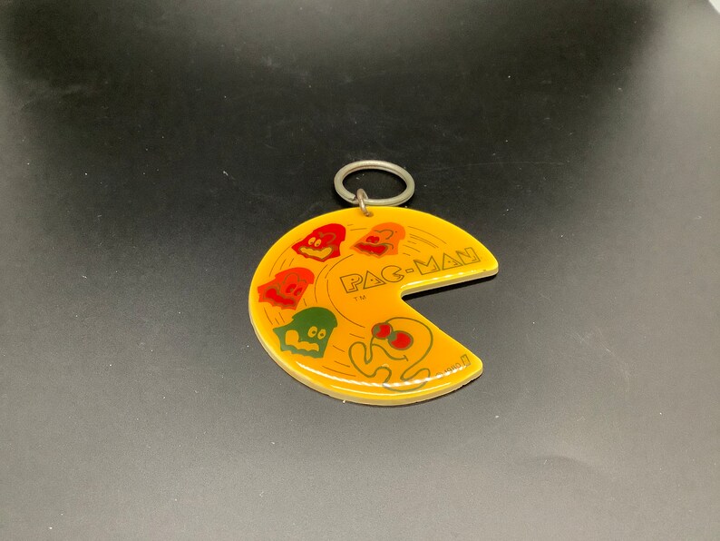 Pac-man Keychain - Etsy