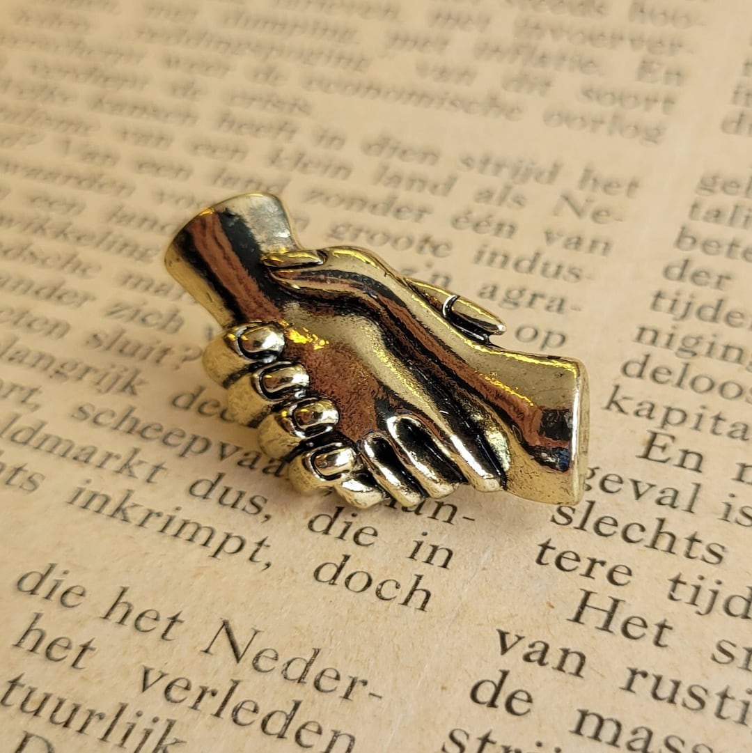 Shaking Hands Pin Socialist Pin Solidarity Pin Communist Pin Backpack ...